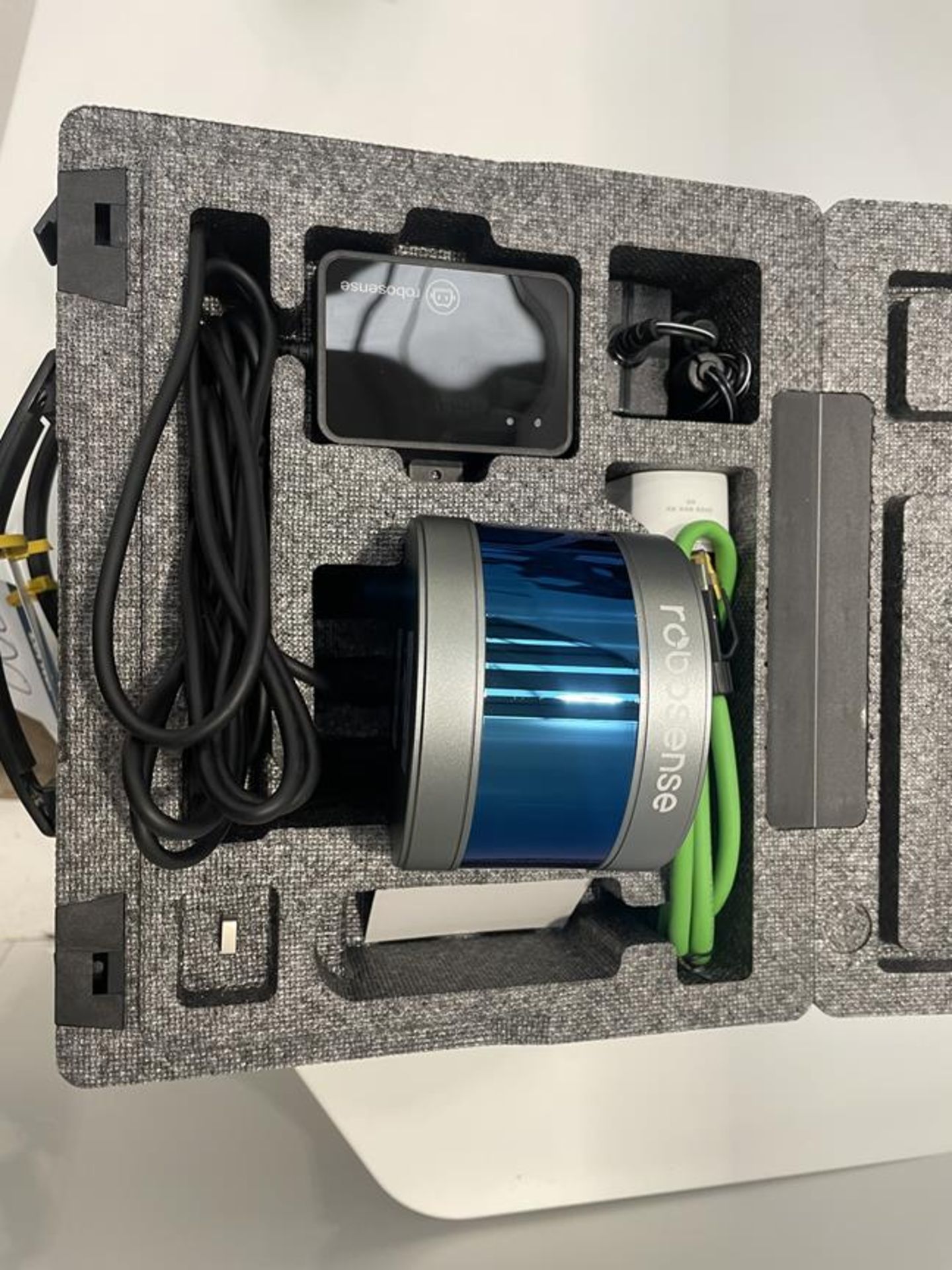 Suteng RS-LiDAR-16 advanced 3D LiDAR sensor kit with accessories and case