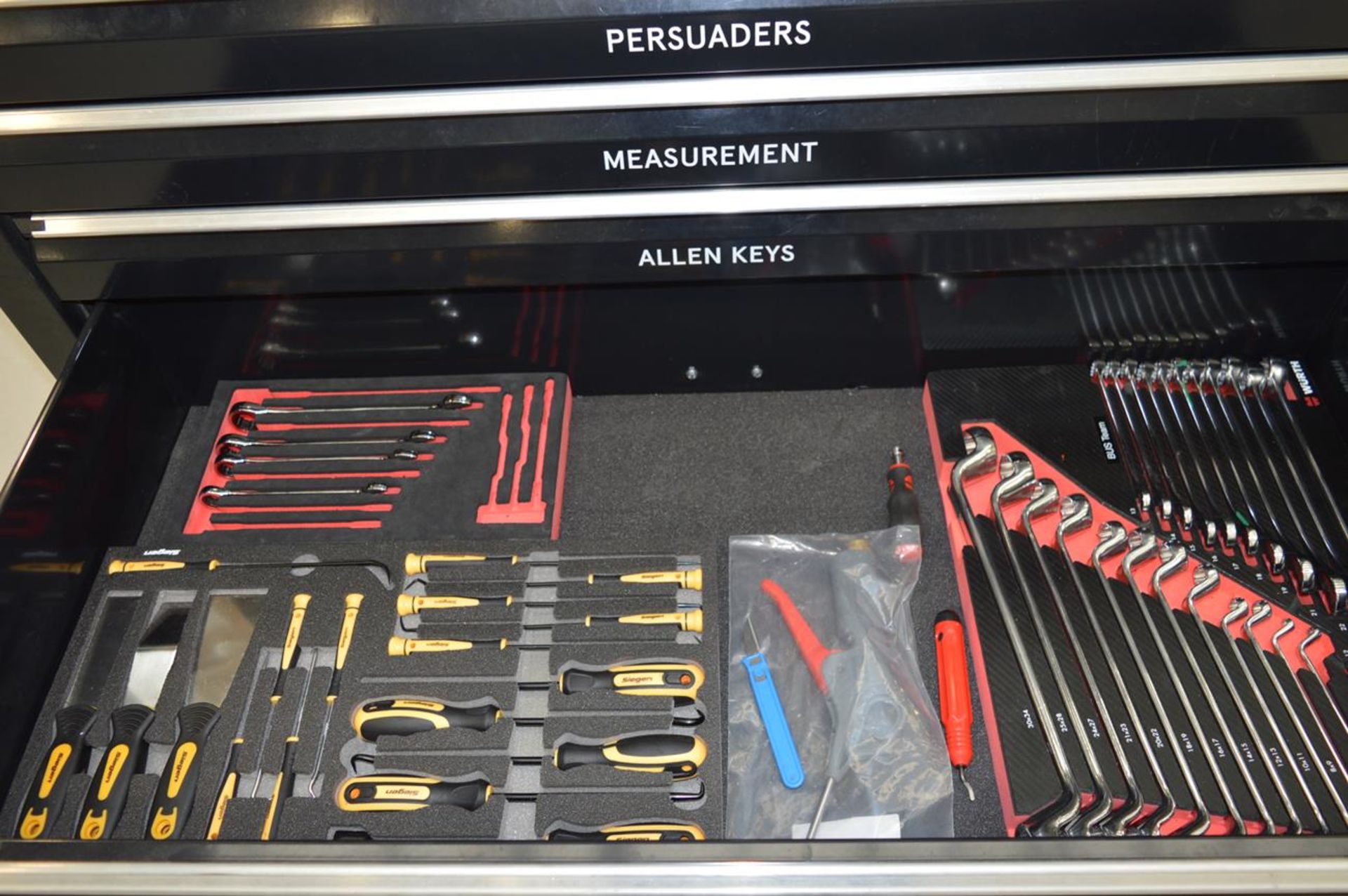 Dura, multidrawer tool chest with spanners, pliers, files and chisels ...