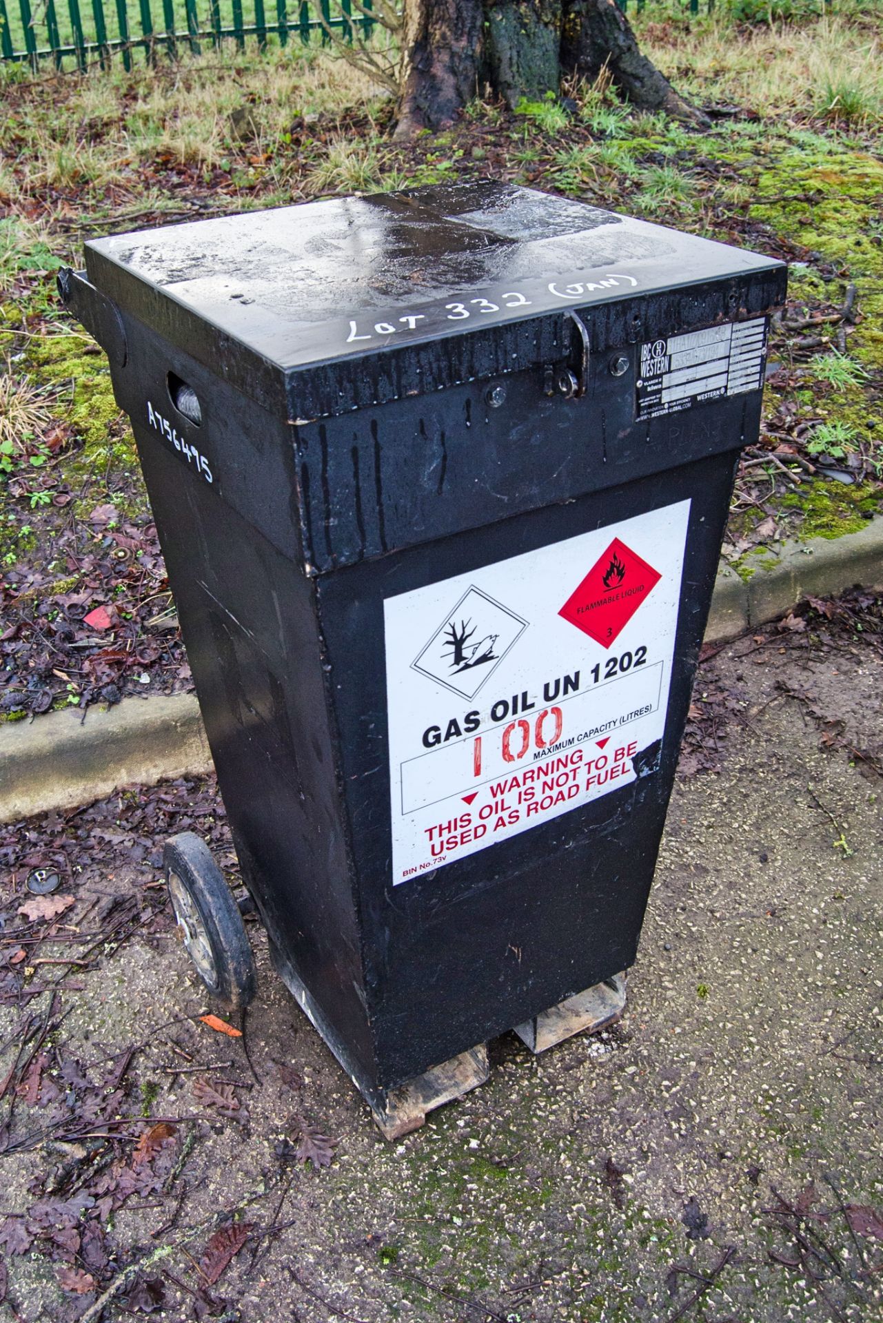 Western Easy Cube 100 litre bunded fuel bowser c/w manual pump ...