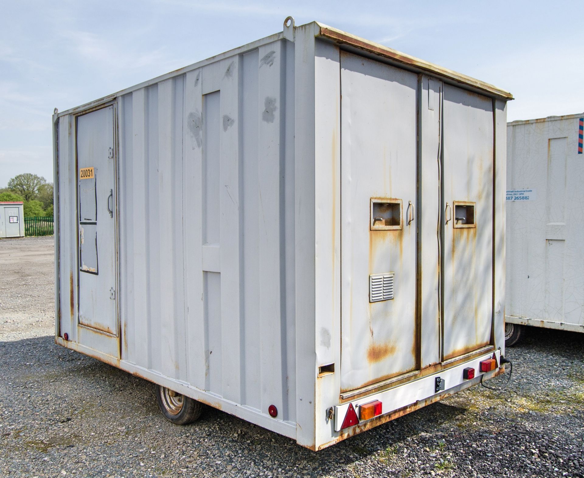 Groundhog 12ft x 8ft steel anti-vandal mobile welfare site unit ...