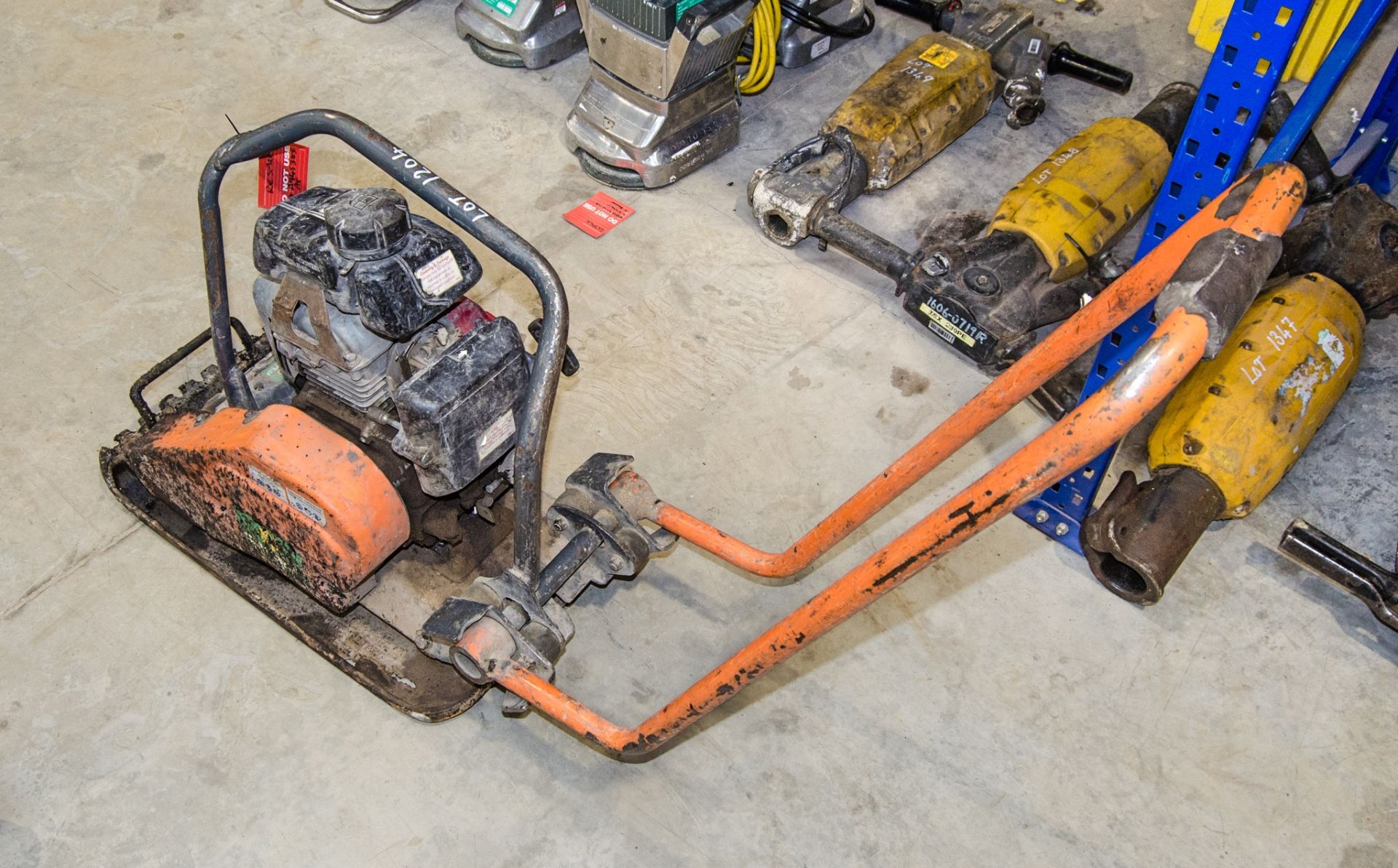 Belle LC3251 petrol driven compactor plate A945385