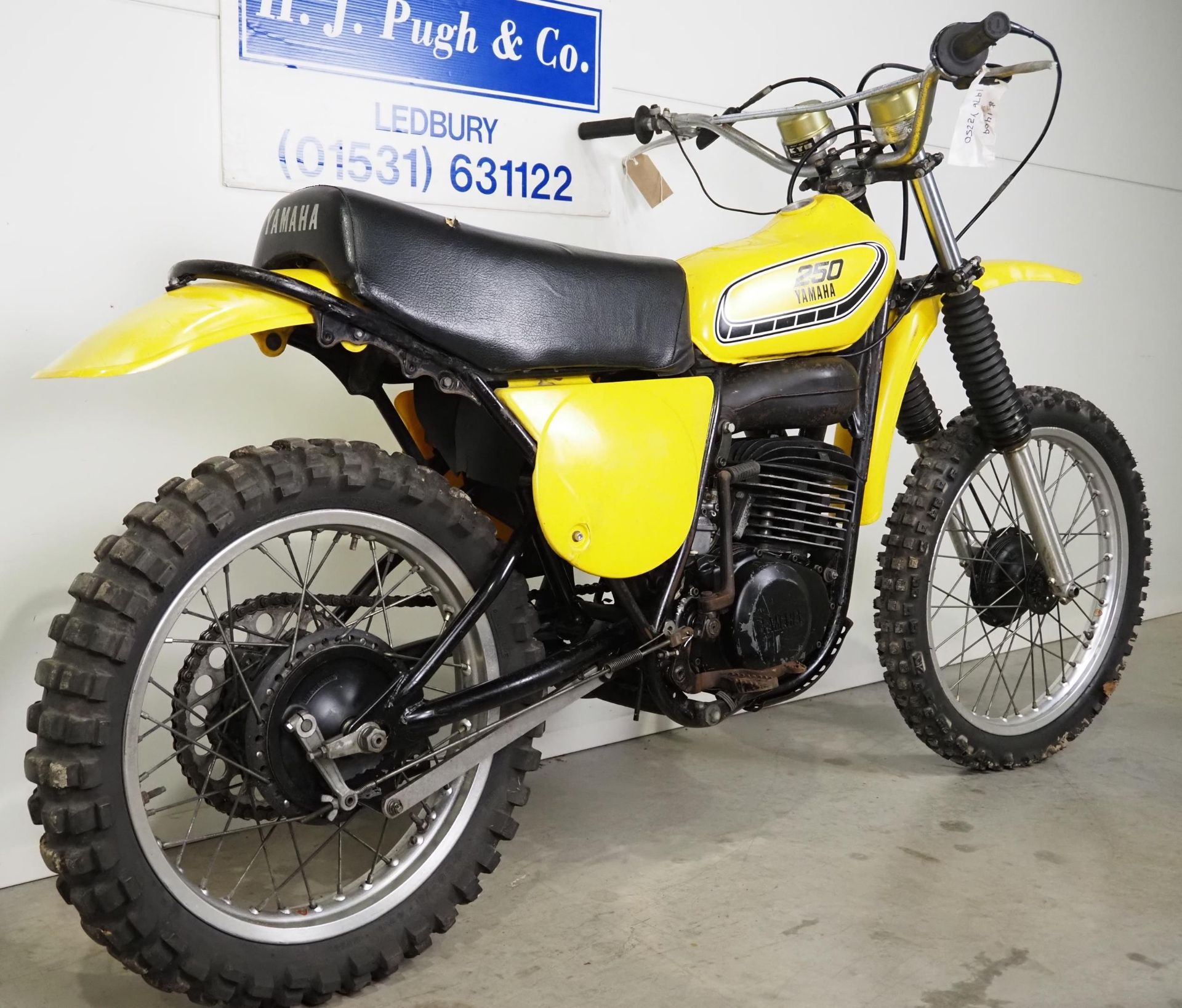 Yamaha YZ250 motocross bike. 1976.Frame No. 509-101469Engine No. 509 ...