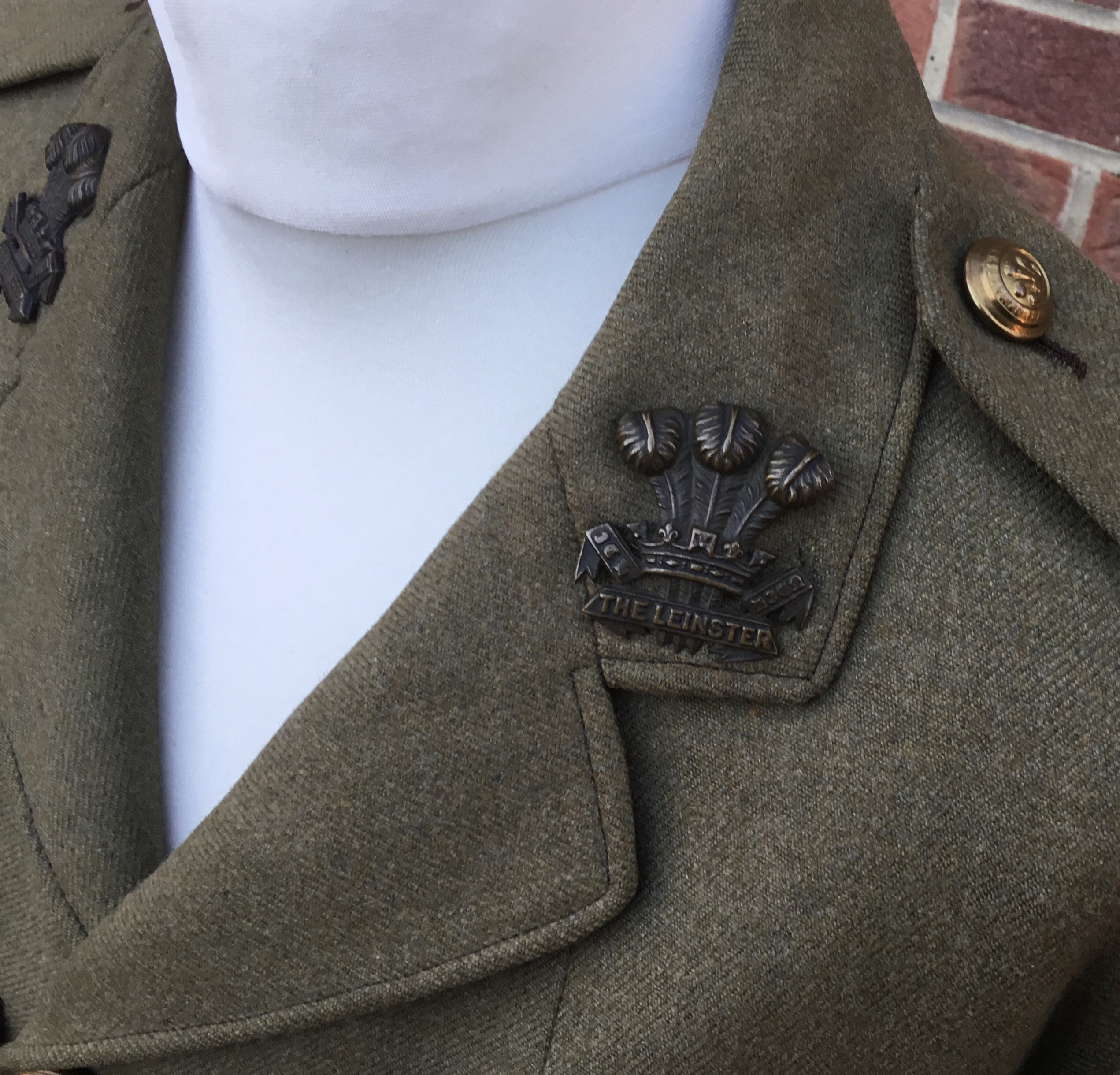 A scarcely seen Irish WW1 officer’s tunic for the Prince of Wales ...