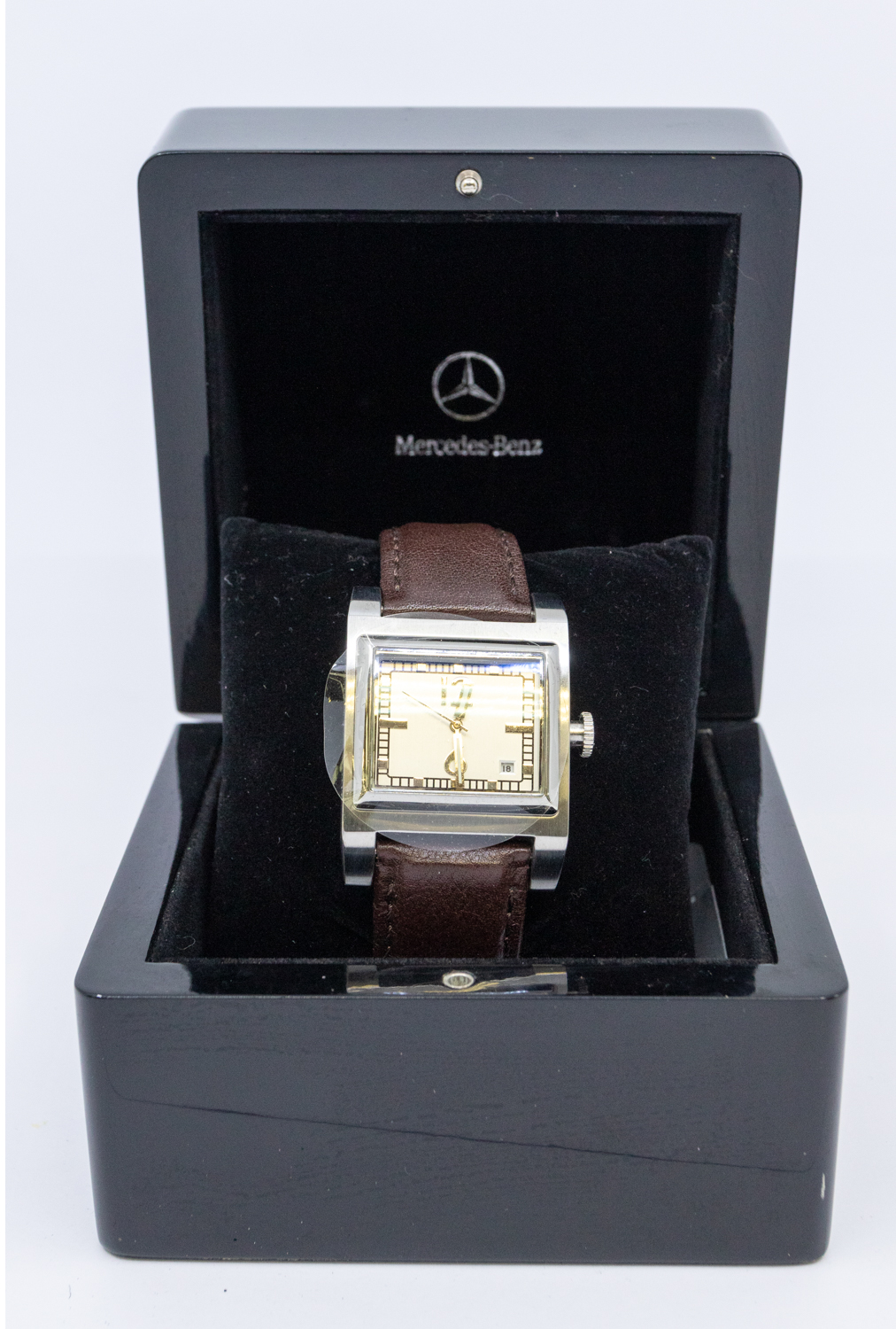 Mercedes Benz- a gentleman's steel cased quartz wristwatch, comprising ...