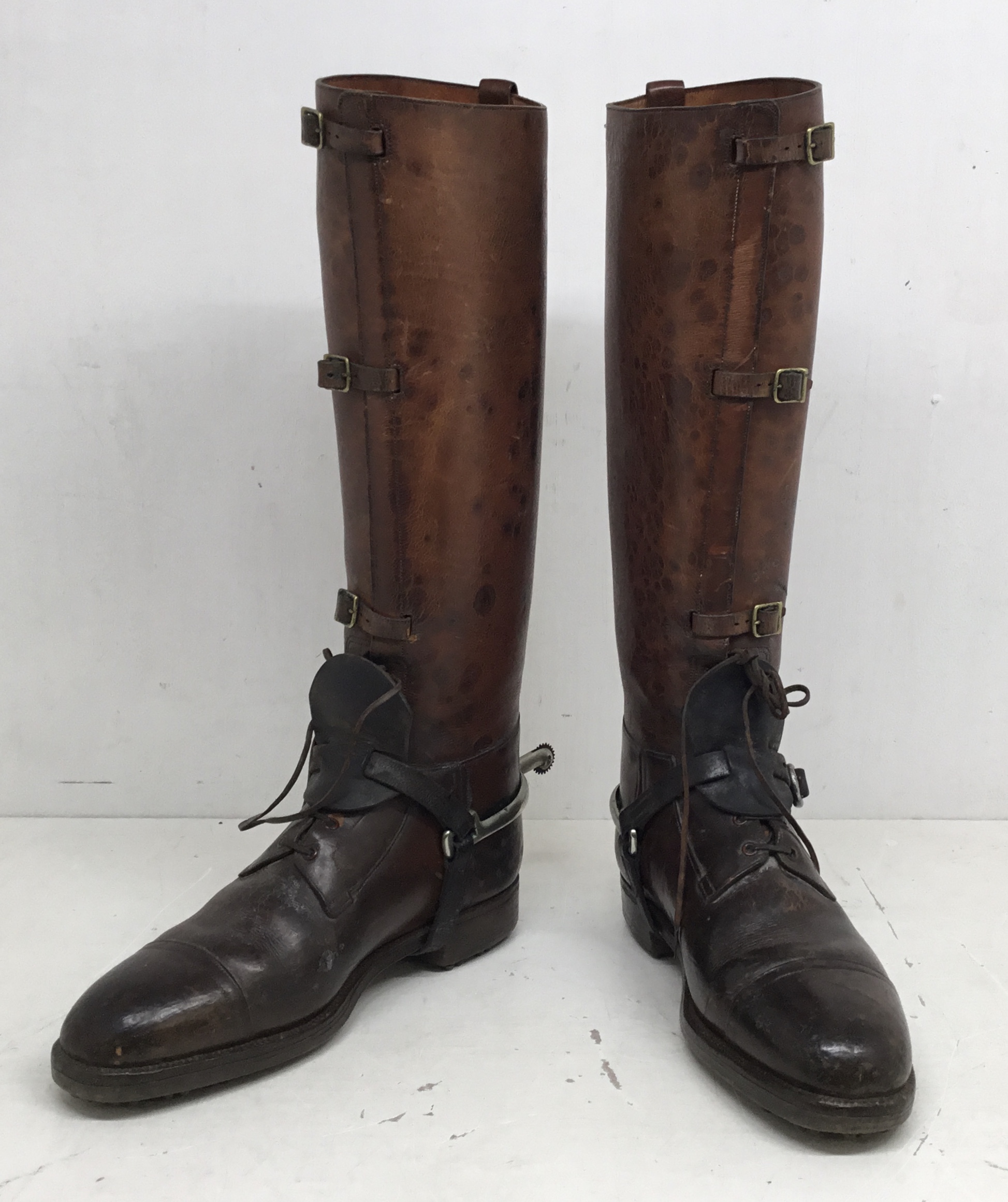 A fine quality pair of WW1 cavalry officers riding boots, by repute ...