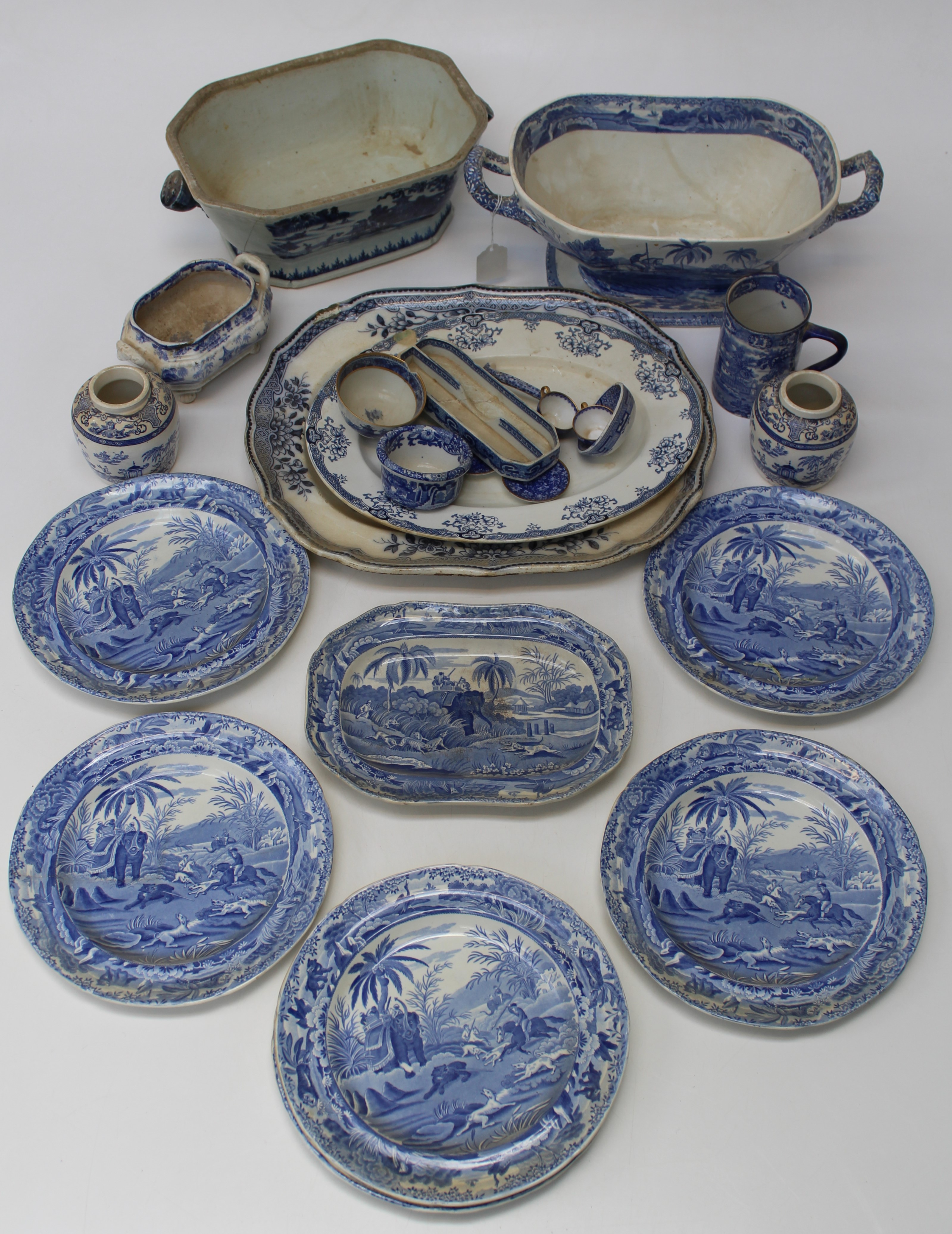 Seven early 19th century Spode Death of the Bear, 25cm dimeter plates ...