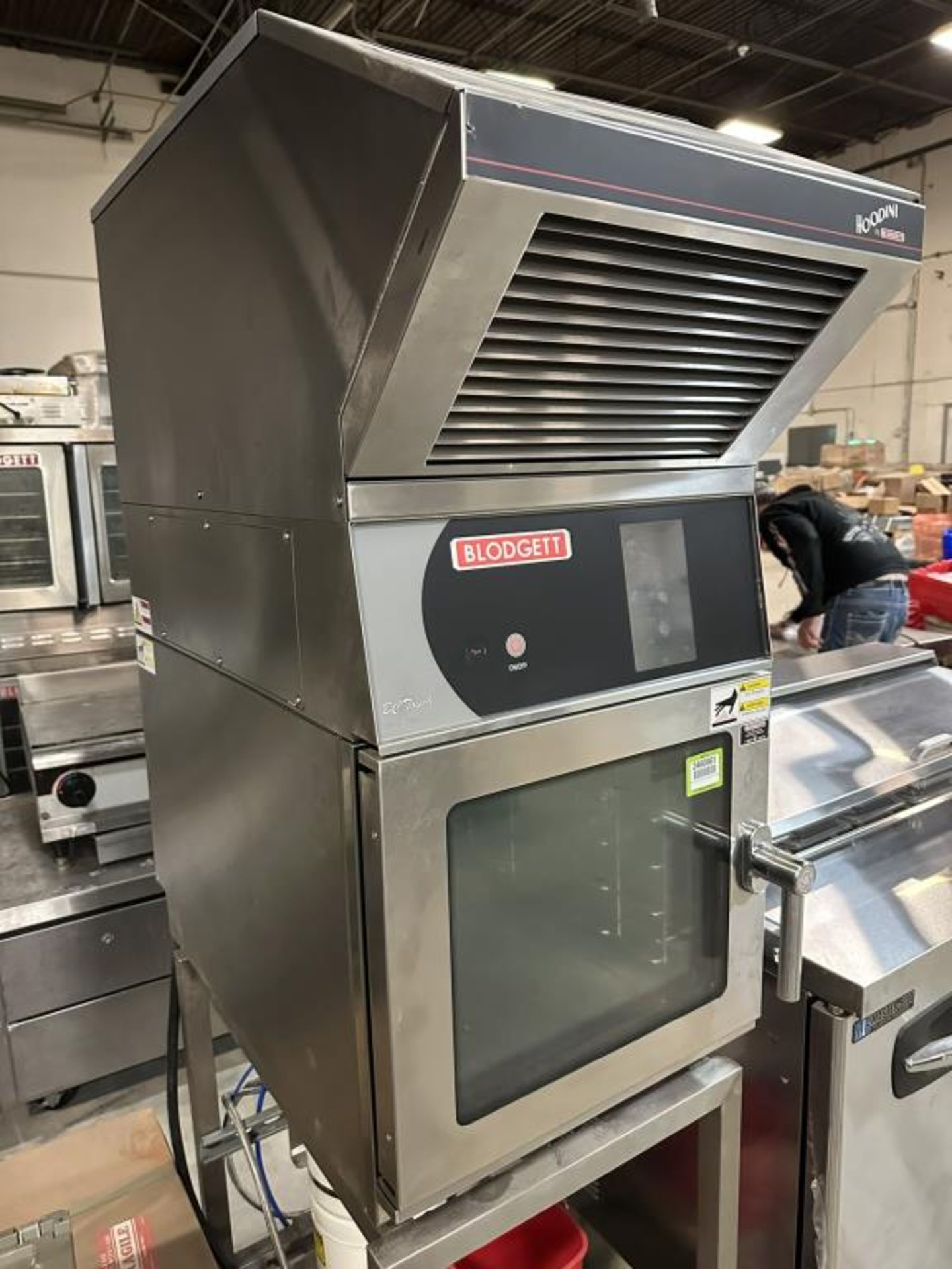 Blodgett Combi Oven with Hoodini. HIT# 2460981. Loc: Front Warehouse ...