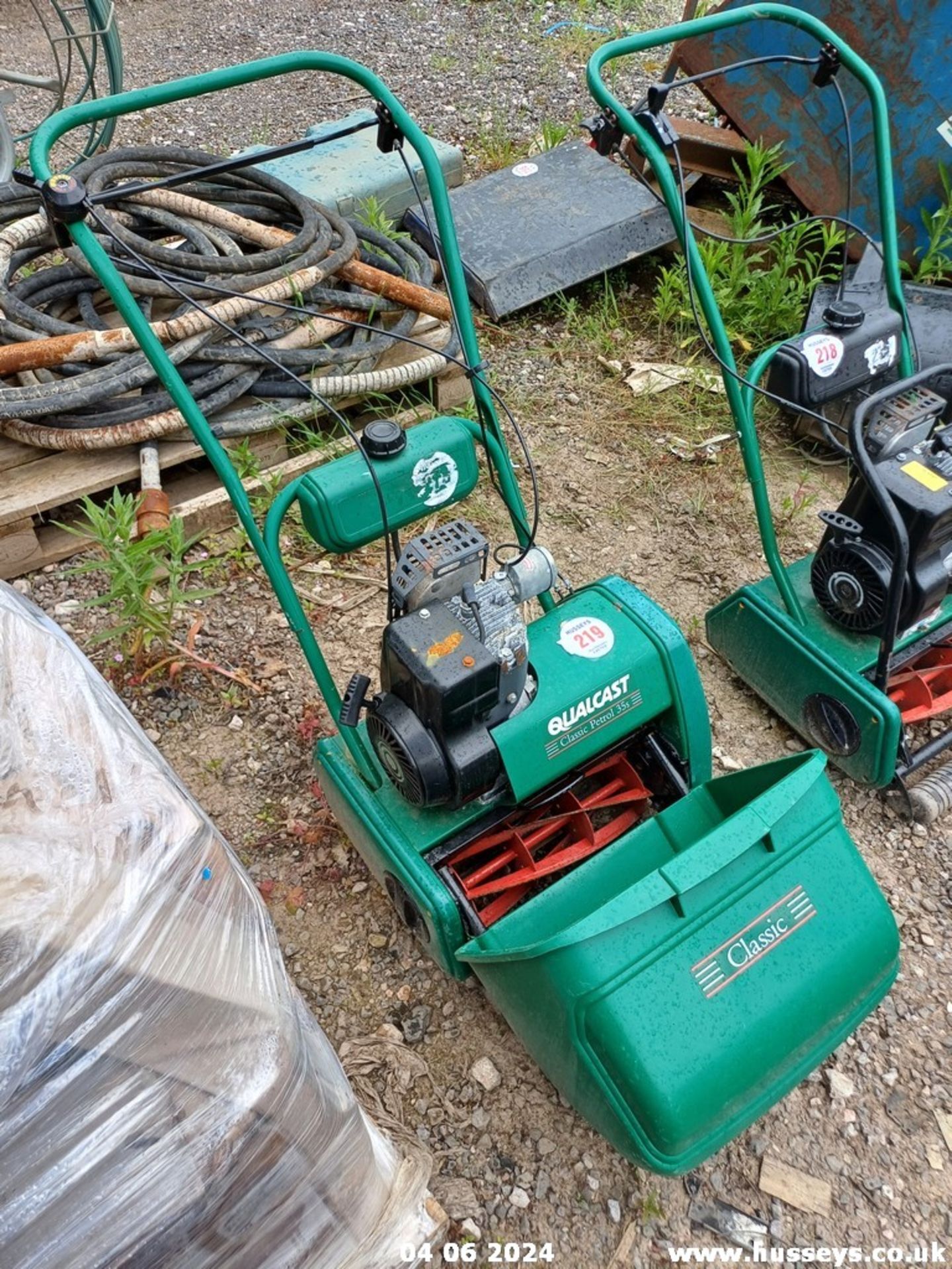 QUALCAST CYLINDER MOWER *** No Vat On Hammer - Auctioneers Margin ...