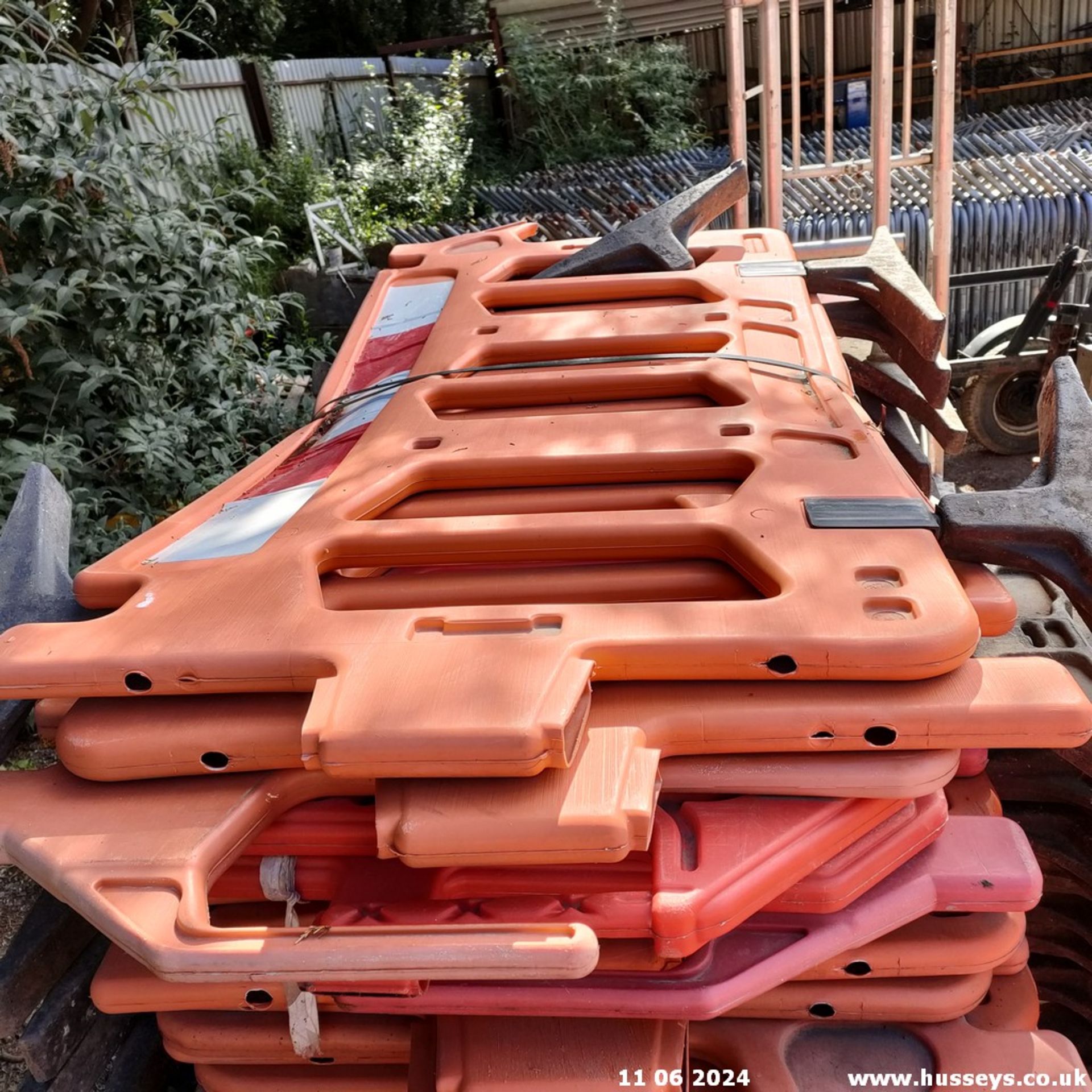 CHAPTER 8 BARRIERS *** Direct From GAP *** Item Location: Husseys ...