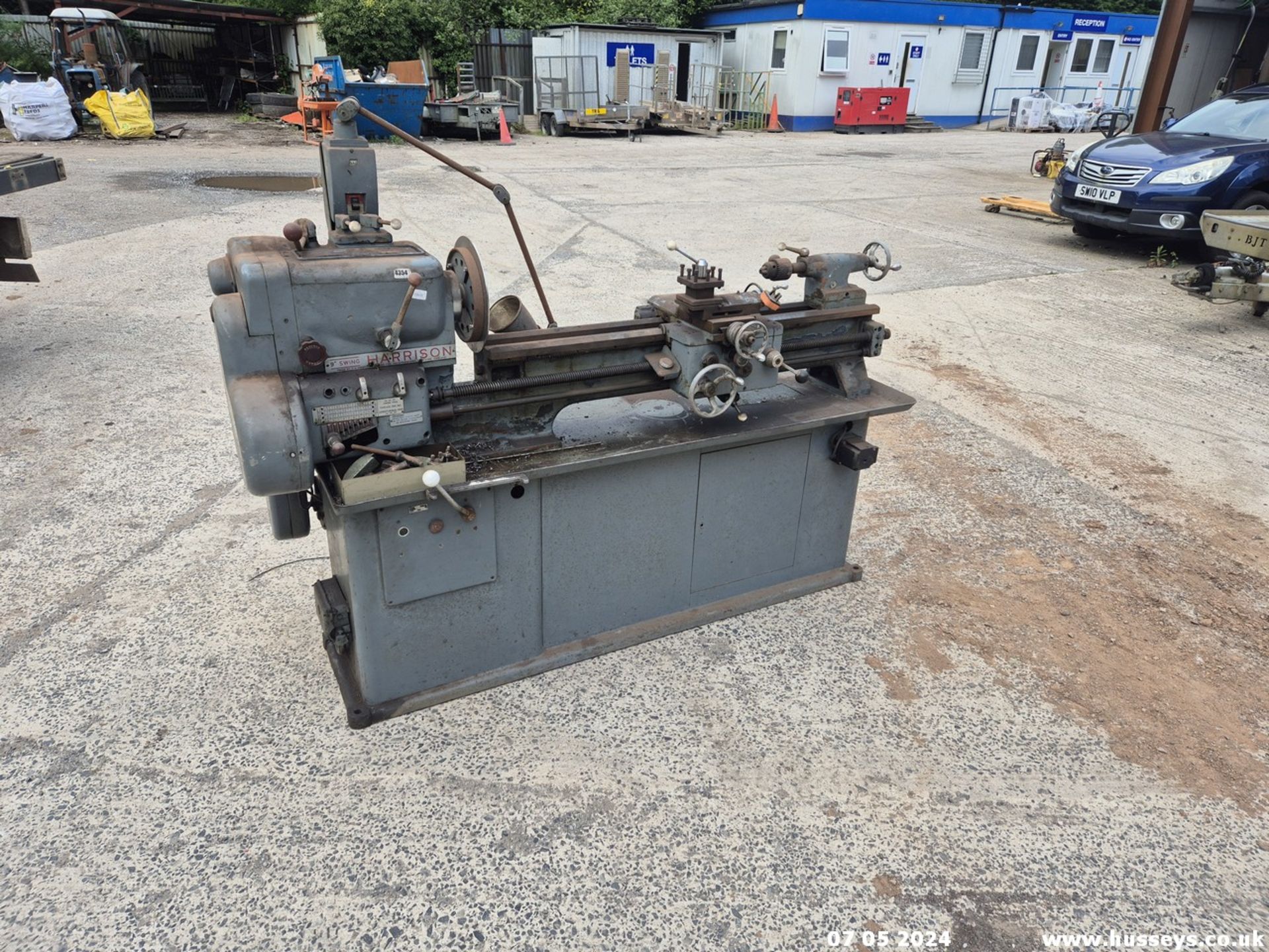 HARRISON 9" CENTRE LATHE Item Location: Husseys, Exeter, Devon, EX4 2HH ...