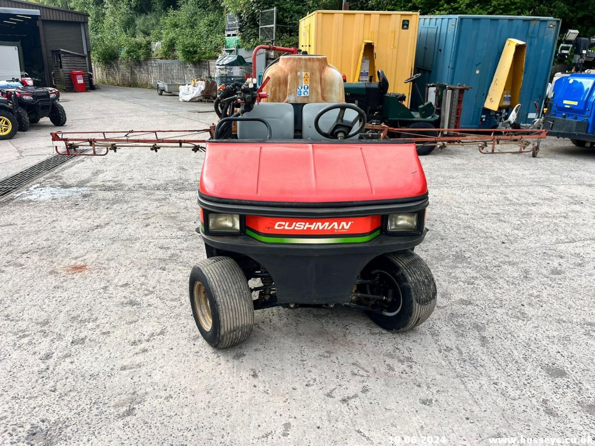 CUSHMAN DIESEL TURF TRUCKSTER C.W 600 LITRE BARGAN SPRAYER RD Item ...