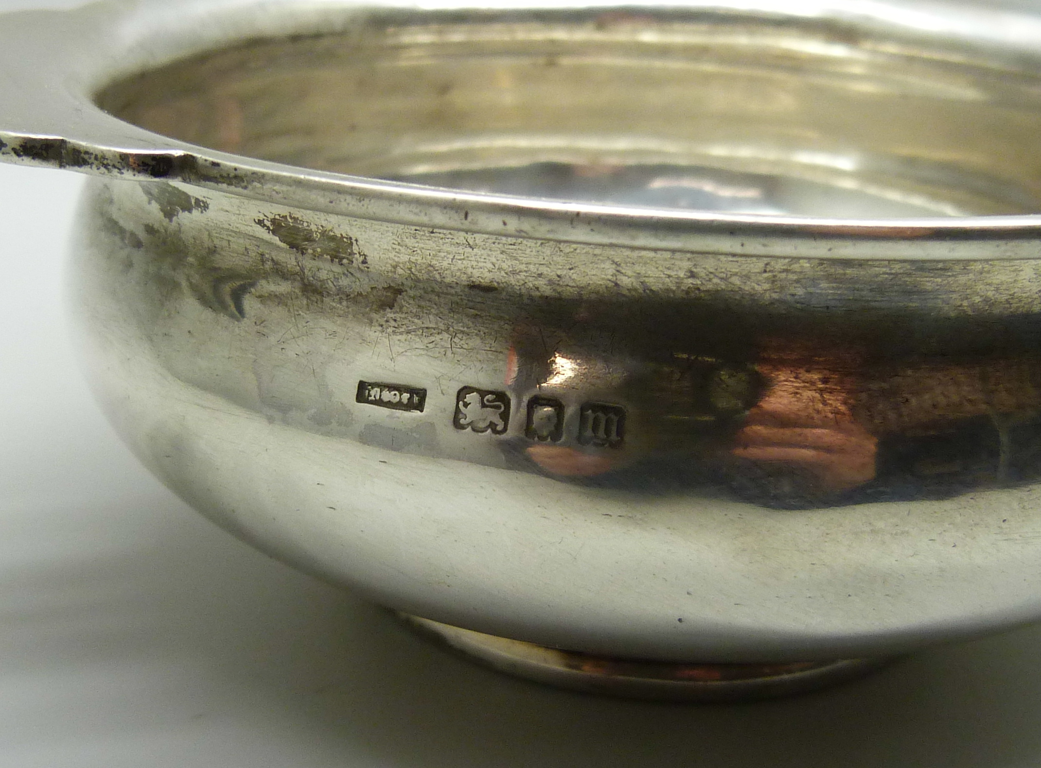 An Asprey silver porringer, signed Asprey, London 1927, 222g