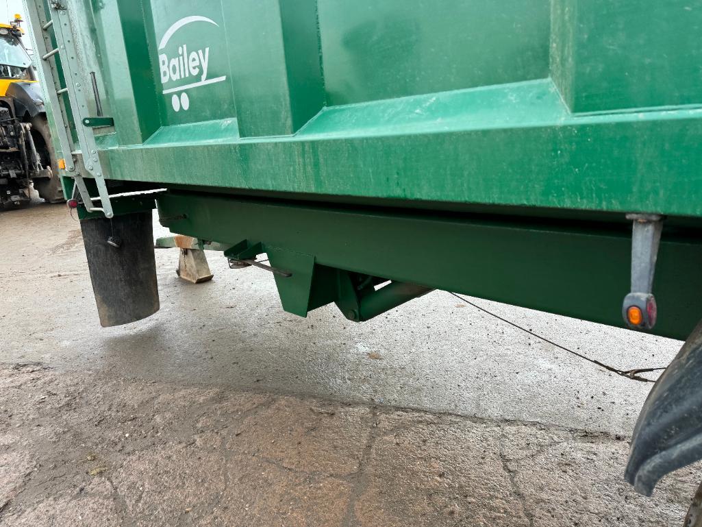 2020 Bailey 20t twin axle trailer with sprung drawbar, air brakes ...