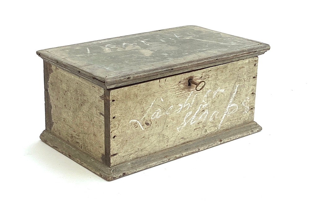 An early 19th century painted pine casket, with key, inscribed '21st ...