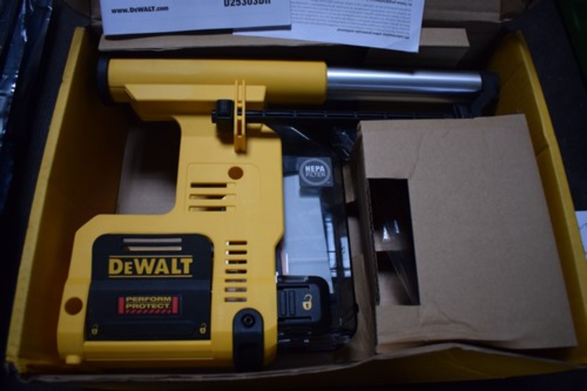 1 x DeWalt SDS 18v dust extraction unit, code: D25303DH, together with ...