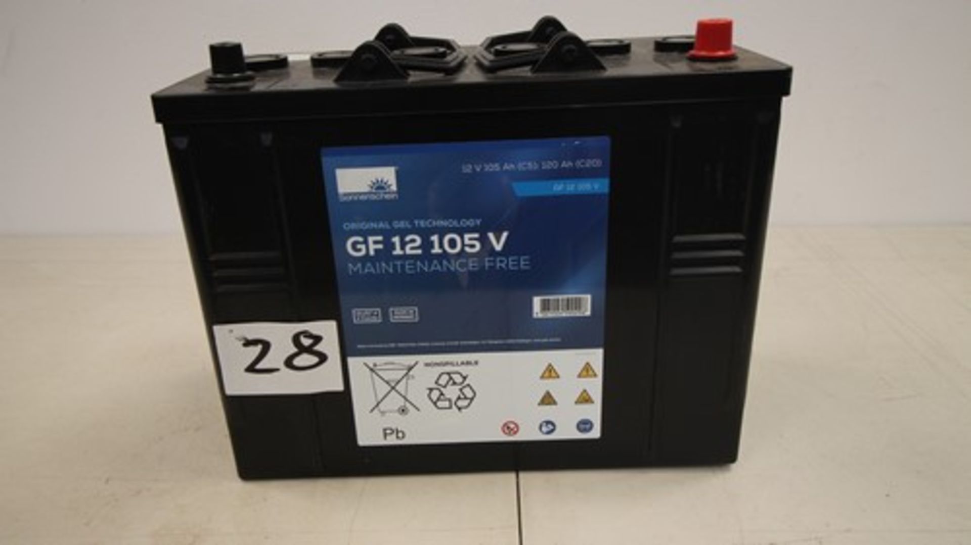 1 x Sonnen 120AH 12v battery, GF12105V, reading 12.3v on tester - new ...