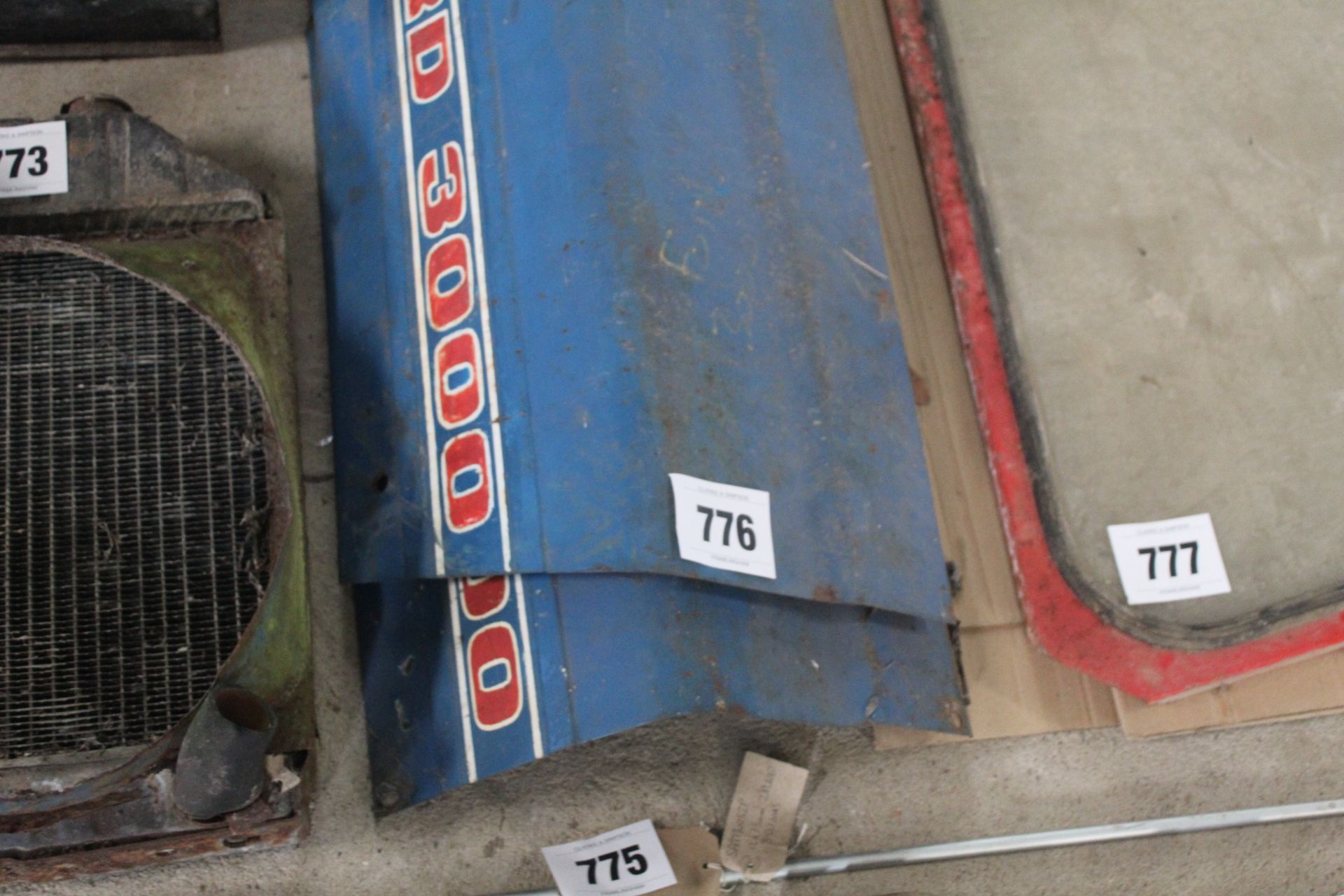 Ford 3000 bonnet.