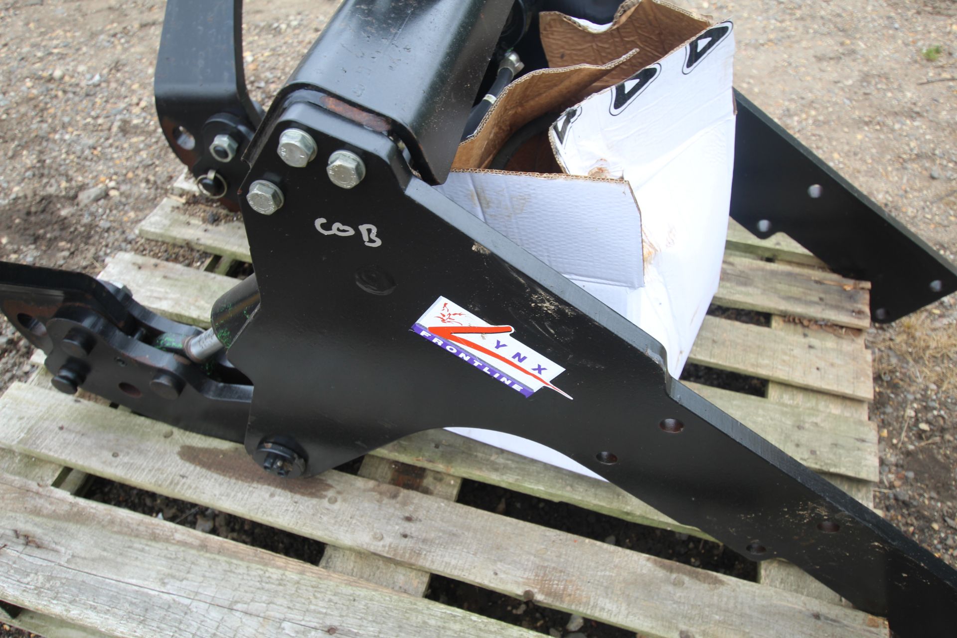 Zuidburg Lynx Frontline front linkage. Serial number 21087514. With ...