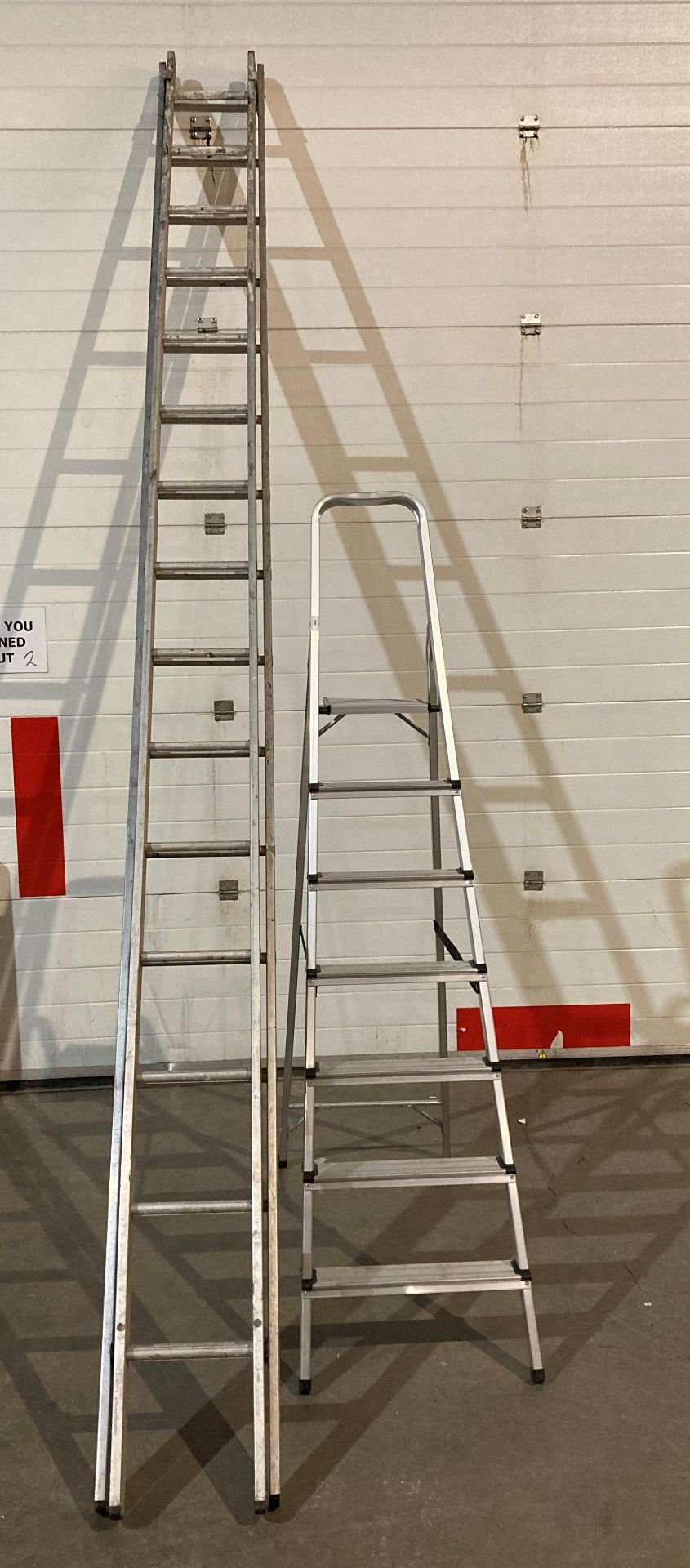 Aluminium 15-tread double extension ladder and 7-tread aluminium step ...
