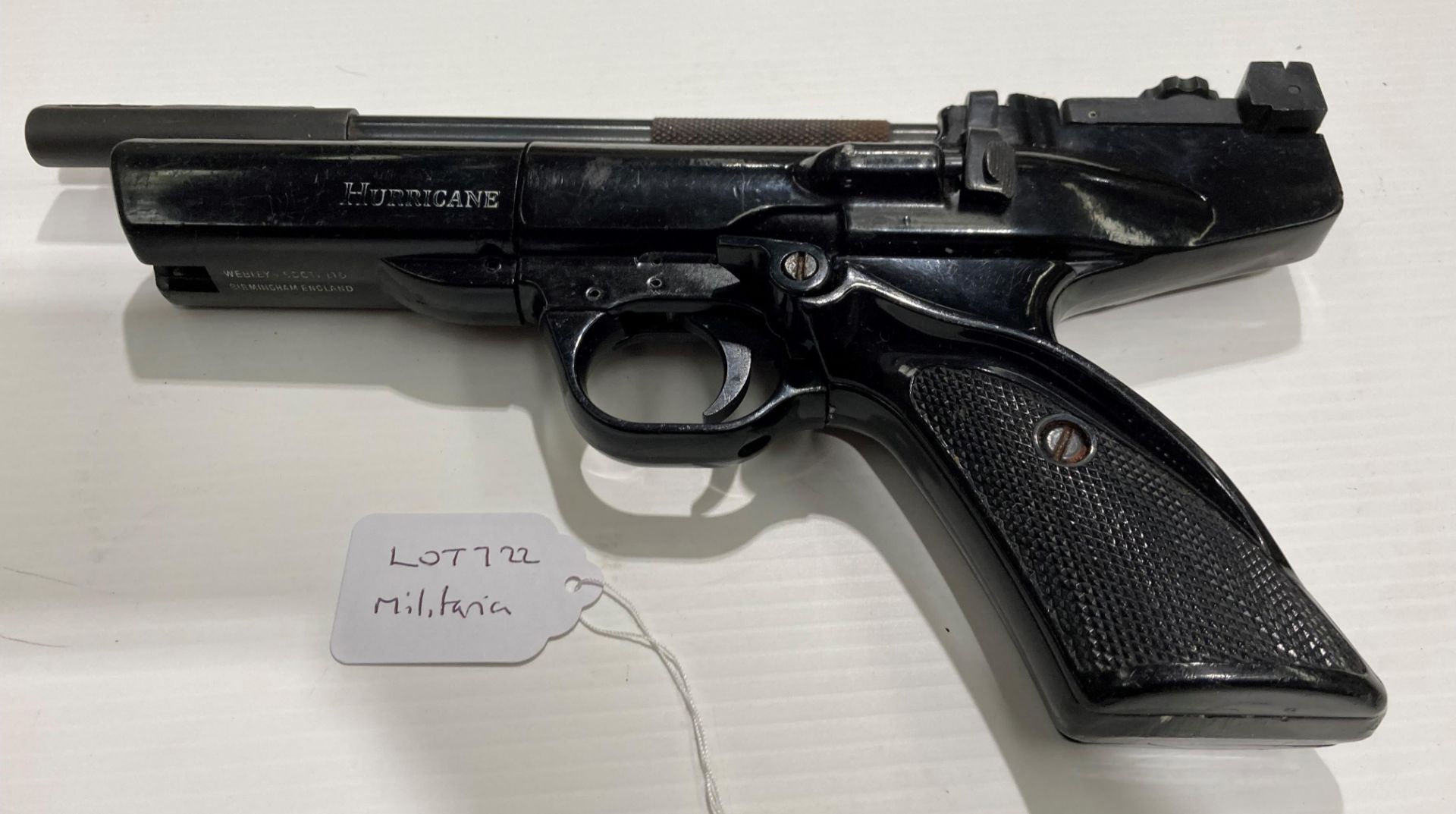 A Webley & Scott Hurricane .177 air pistol (Saleroom location: S3 Counter)