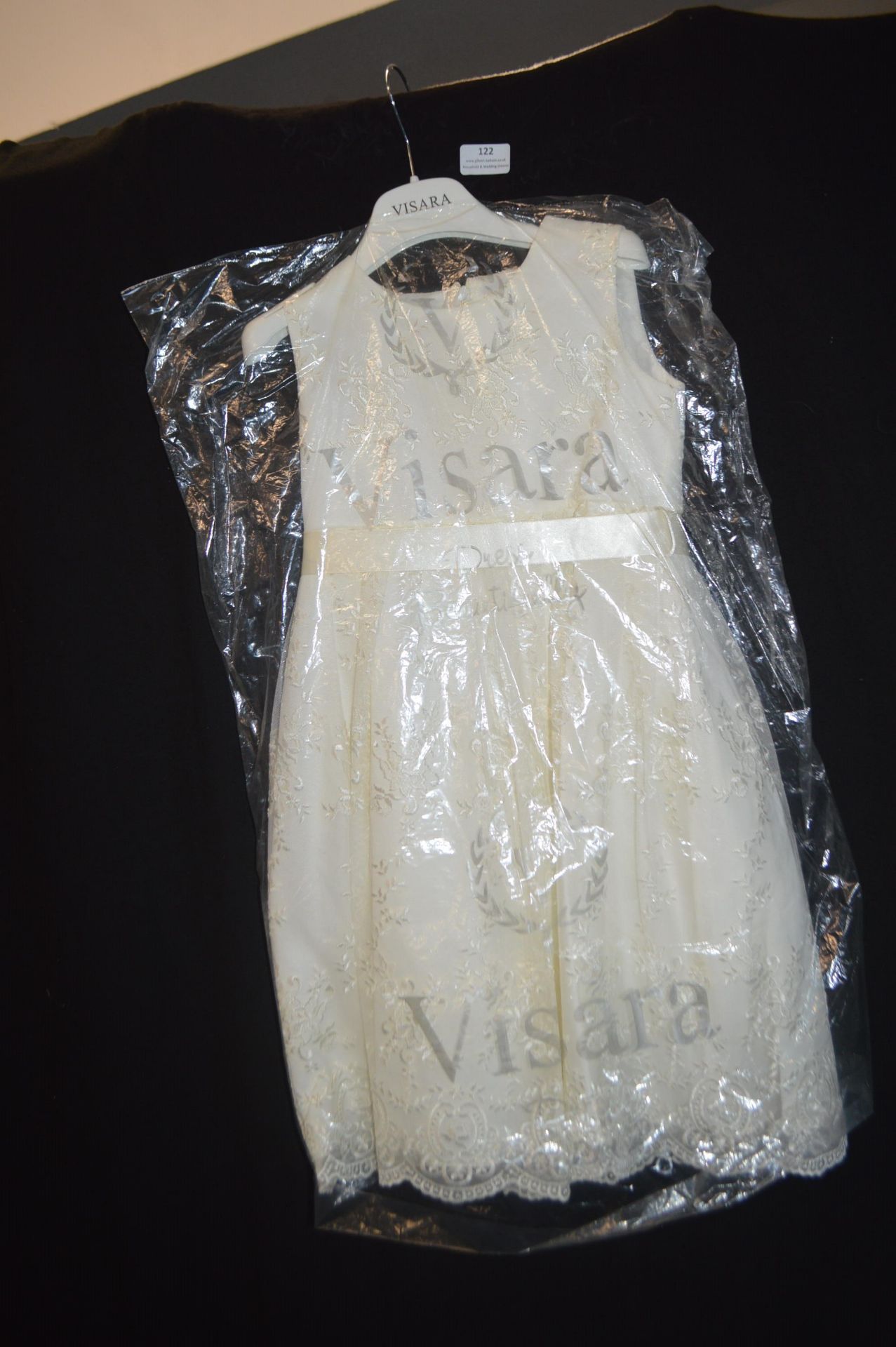 Girl's Bridesmaid Dress by Visara Size: 5-6 years