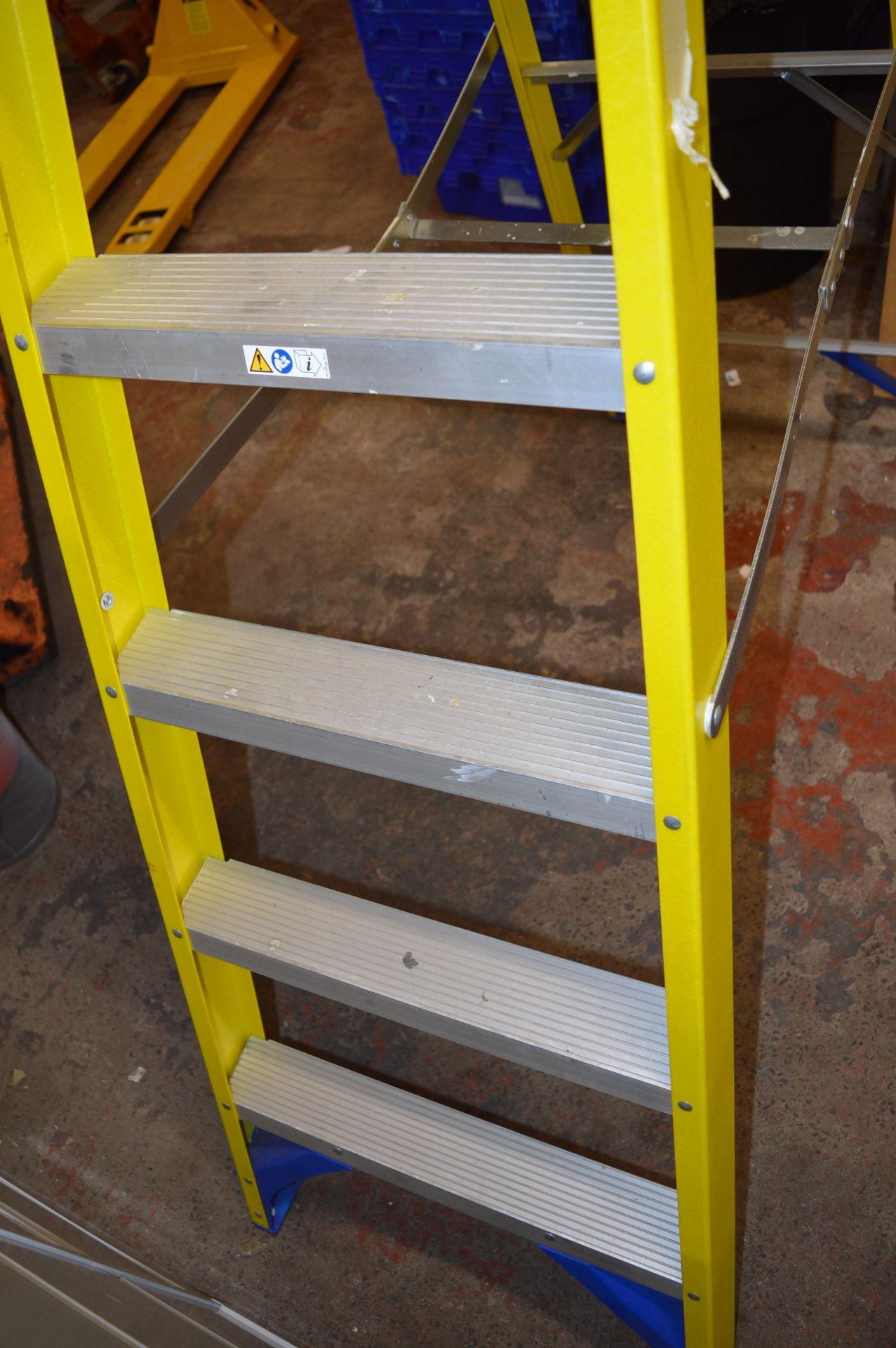 Warner Eight Tread Electrician's Step Ladder