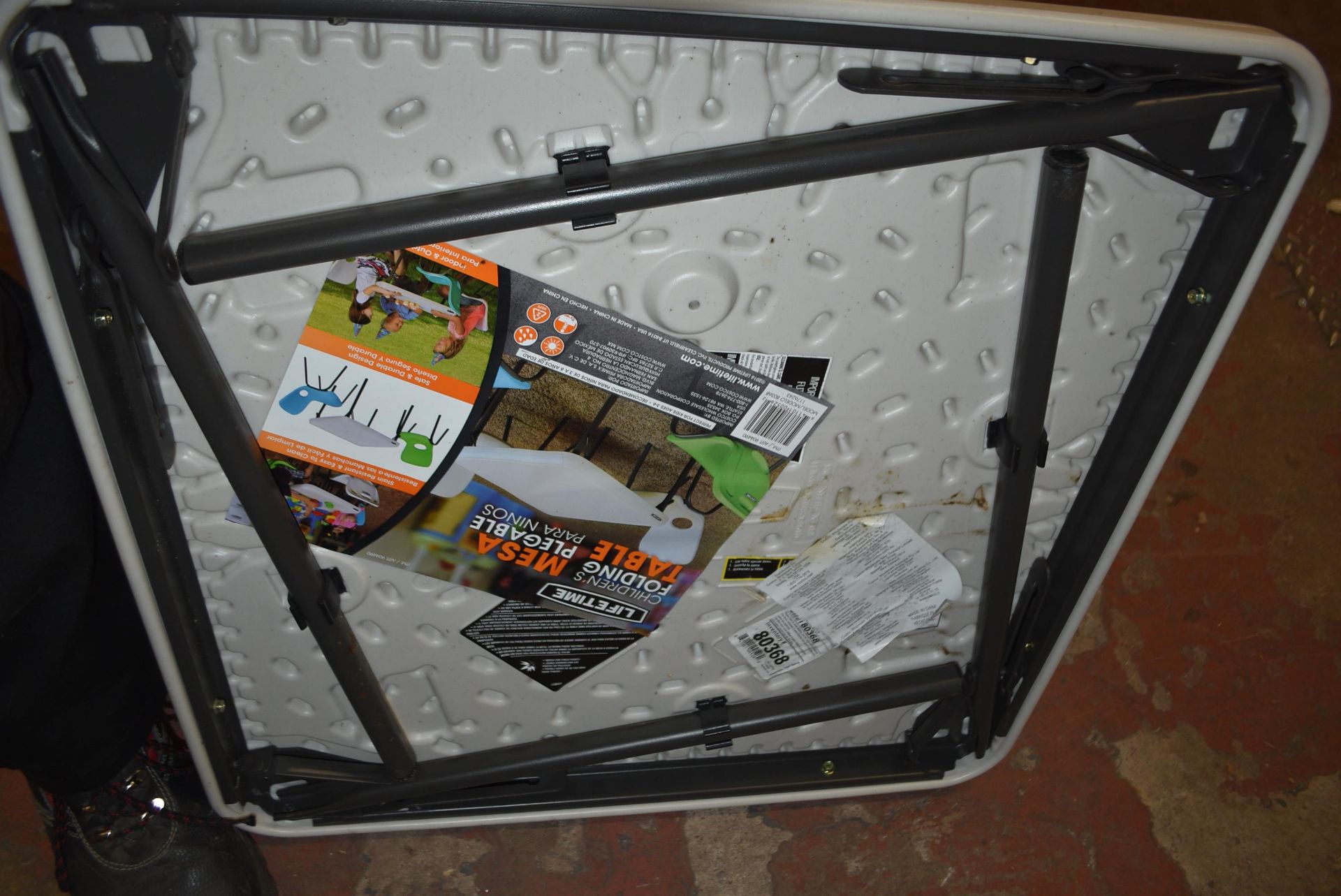 Folding Table