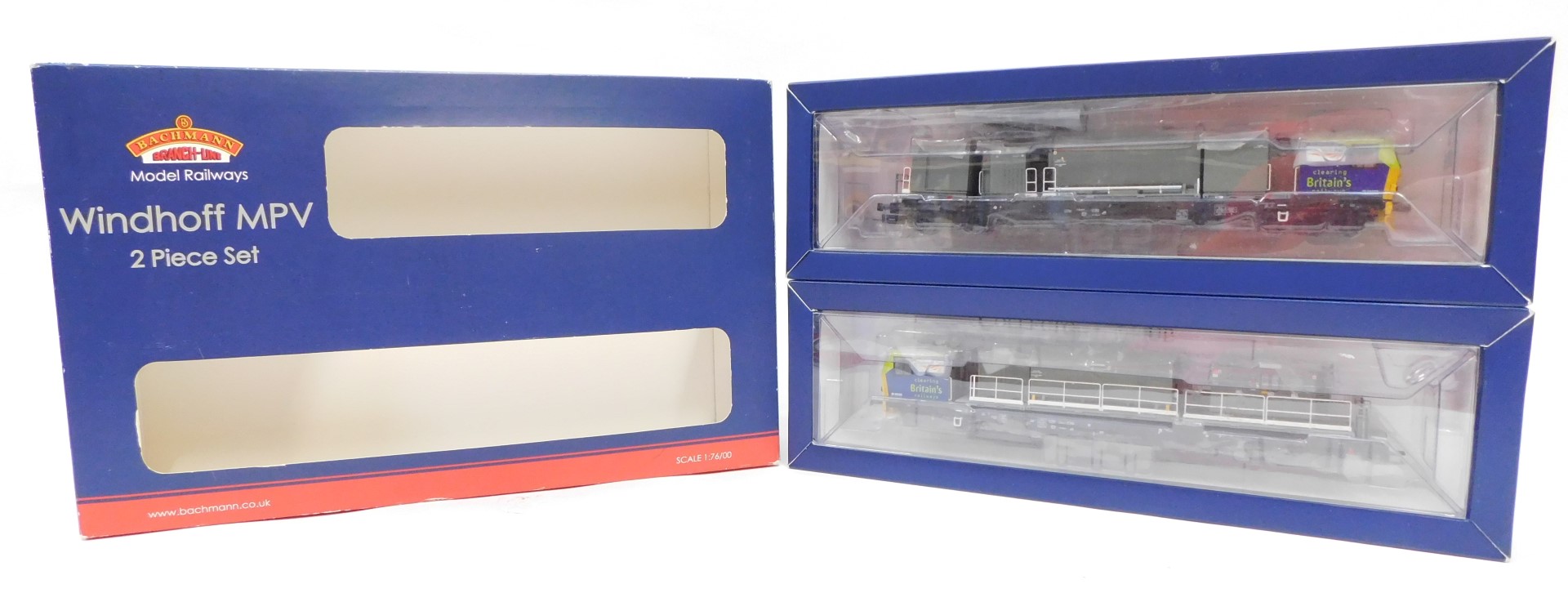 A Bachmann Branchline OO gauge Windhoff MPV two piece set, Network Rail ...