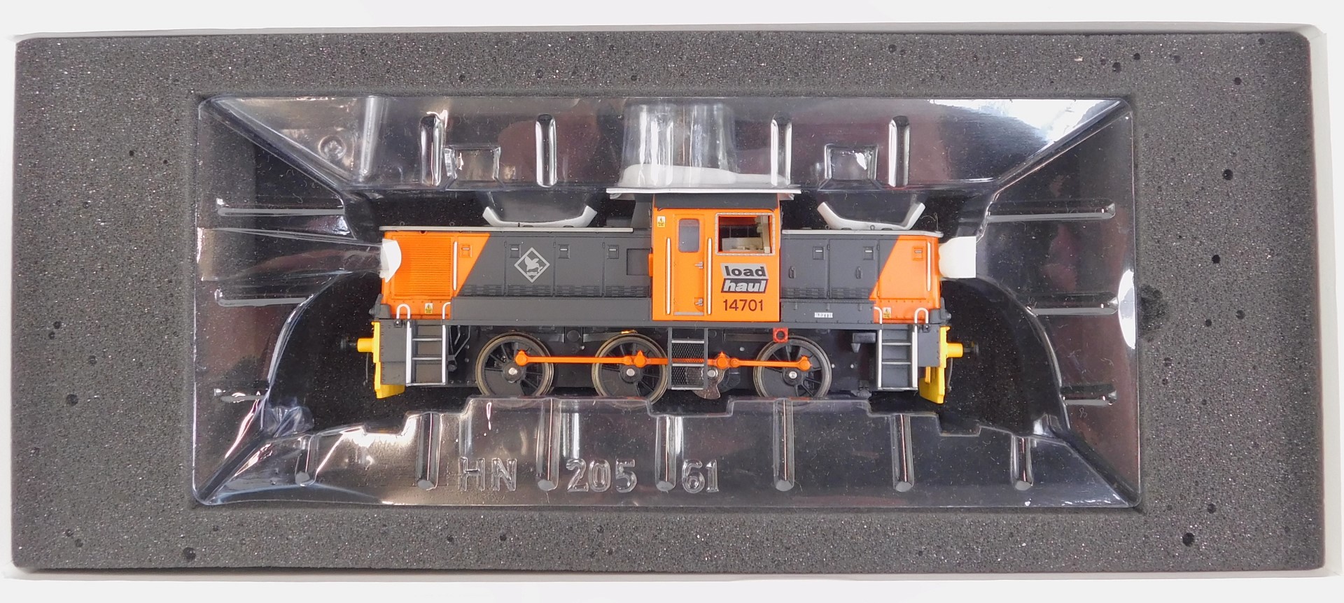 A Heljan OO gauge locomotive, class 14, 14007 load haul, boxed ...