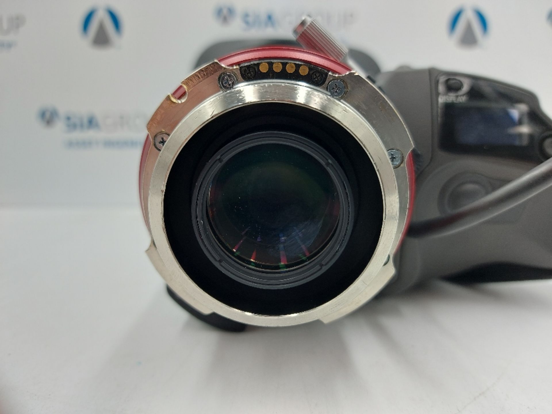 Canon CN7 PL 17-120mm Cine Lens Kit to IncludeCanon FPD-400D Digital ...