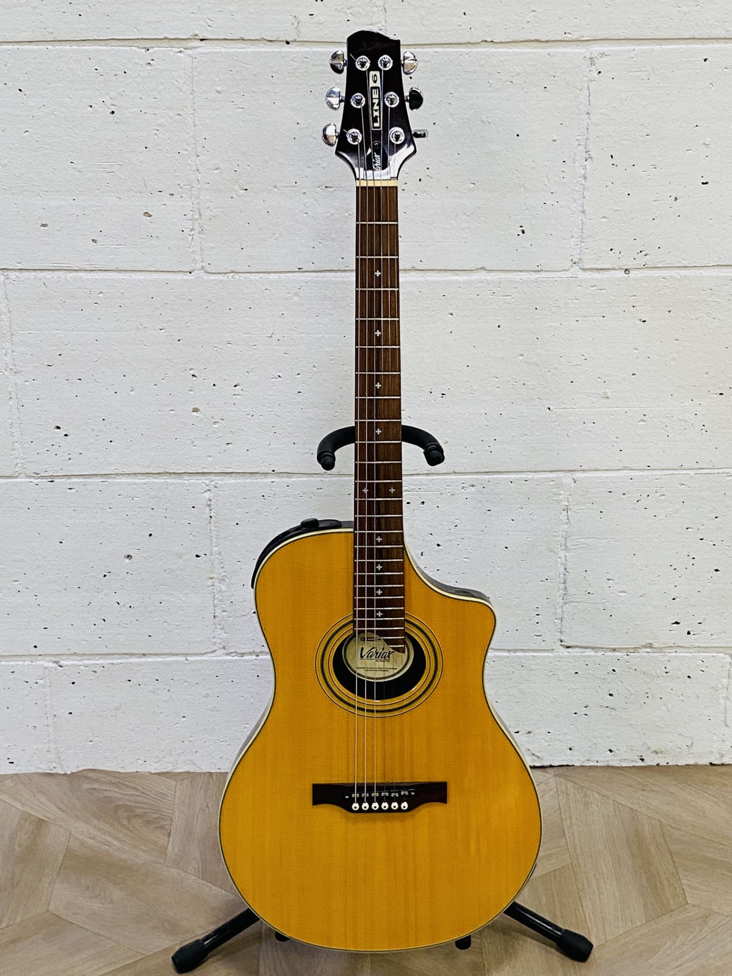 Variax, Line 6 guitar with foot pedal and power pack, in travel case ...