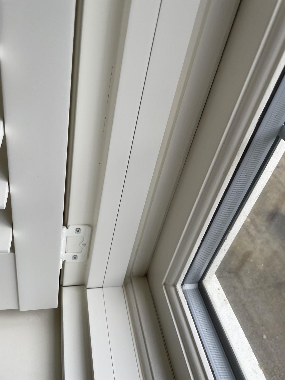 1 x Hardwood Timber Double Glazed Leaded 3-Pane Window Frame fitted ...