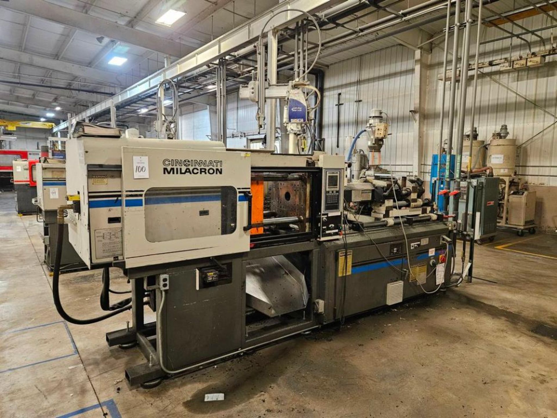 Cincinnati Milacron VT 110-10 Plastic Injection Molding Machine, S/N ...