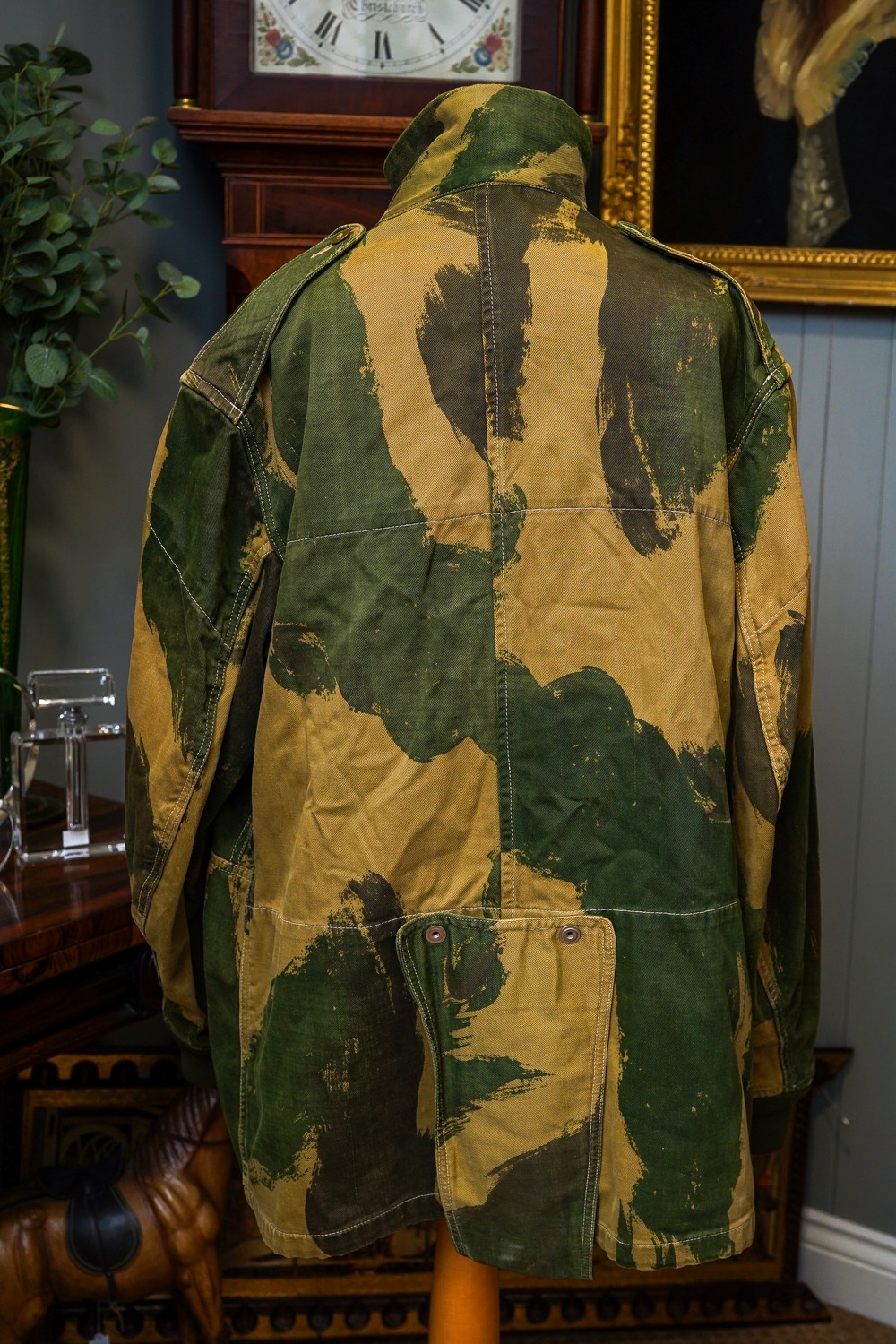 Post War British Airborne Denison Smock. The label inside is dated 1966 ...