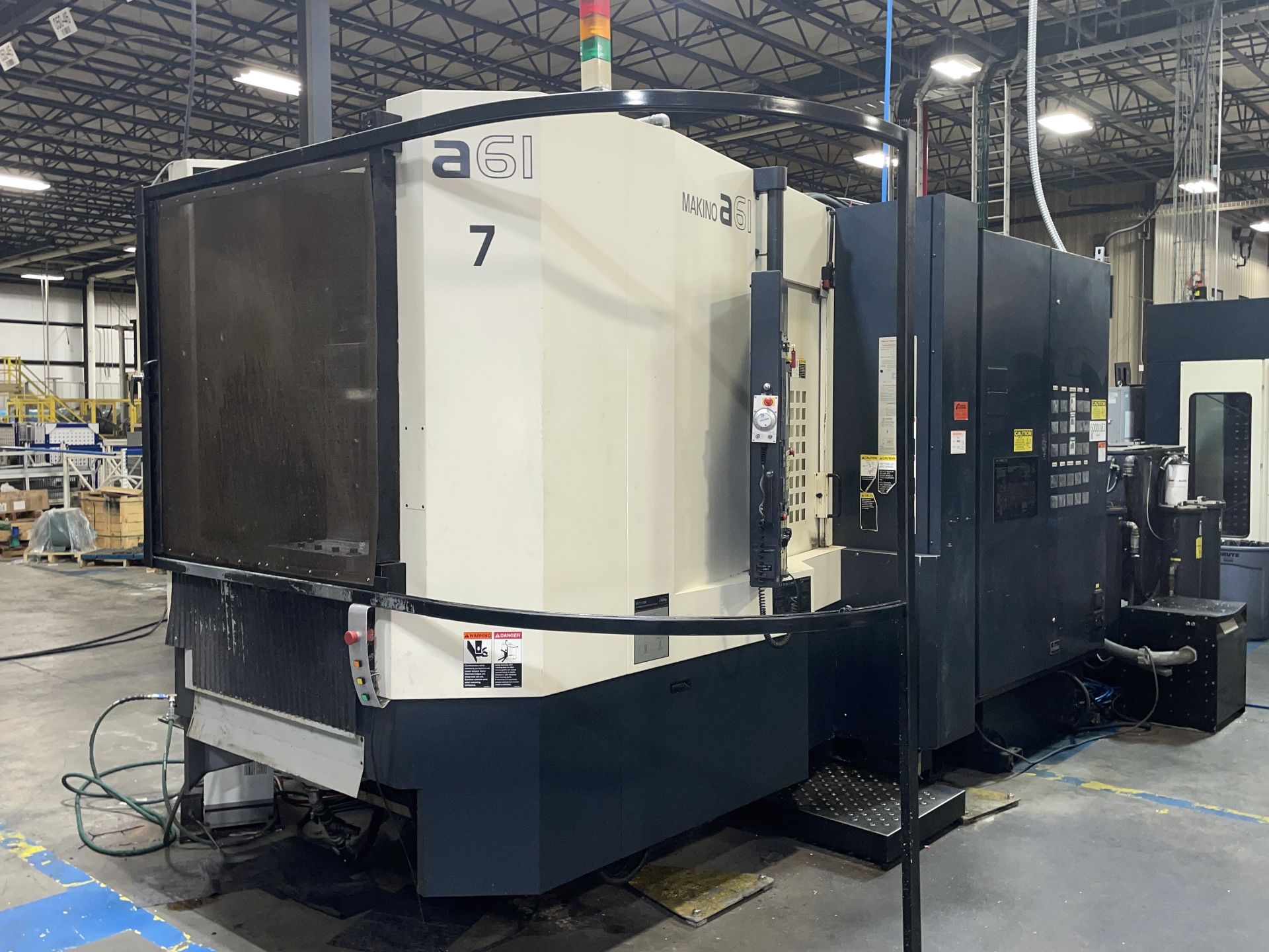 2006 - MAKINO A61 CNC HORIZONTAL MACHINING CENTER, X-AXIS TRAVEL 28.7 ...