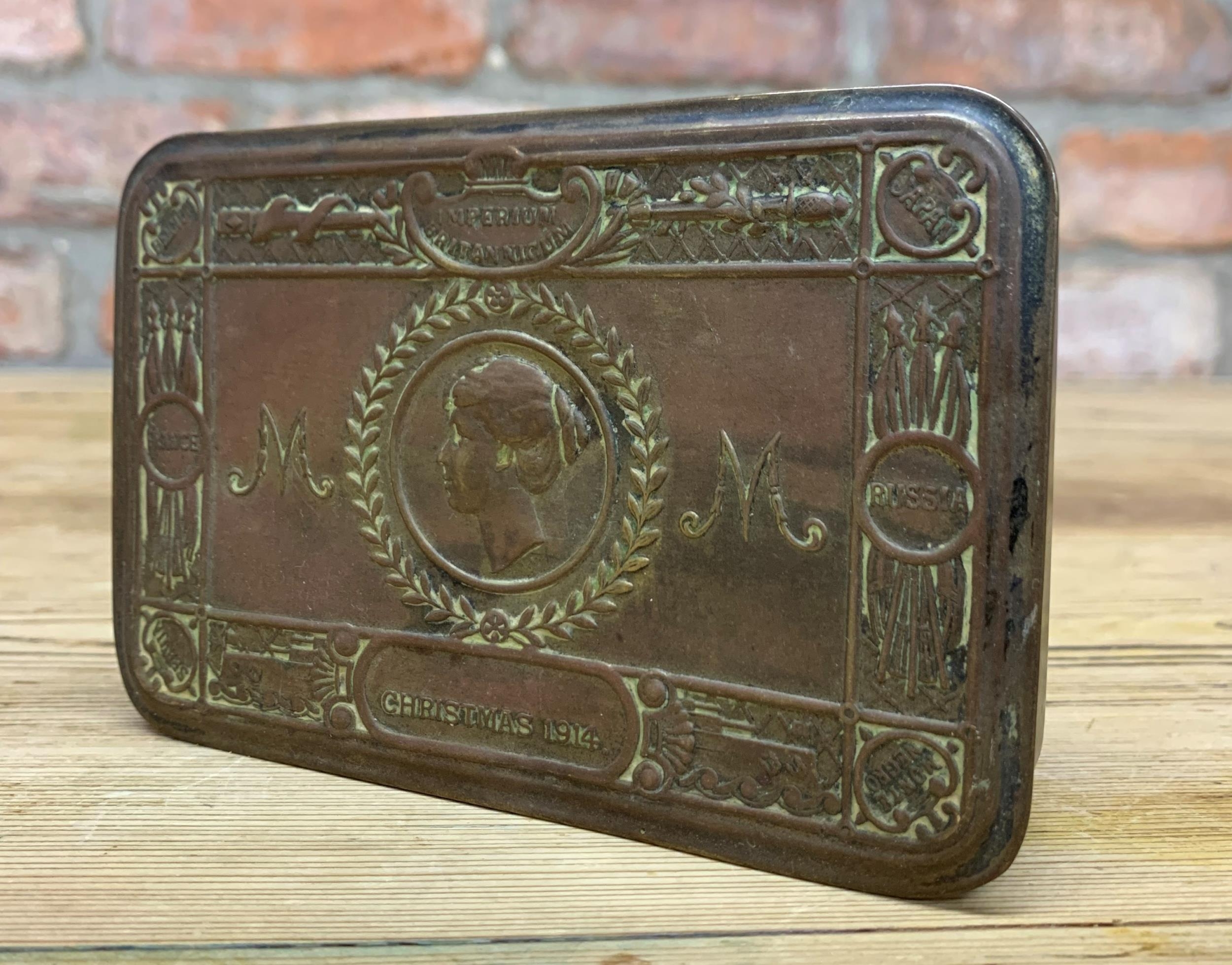 WWI Princess Mary Christmas 1914 brass tin