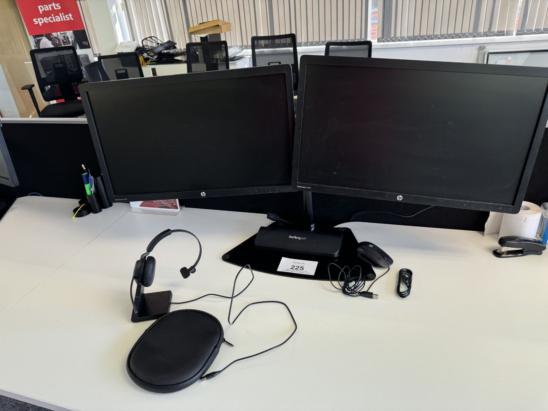 2: HP Elite E231 Flat Panel Monitors Mounted on Startech ARMBARDUO ...