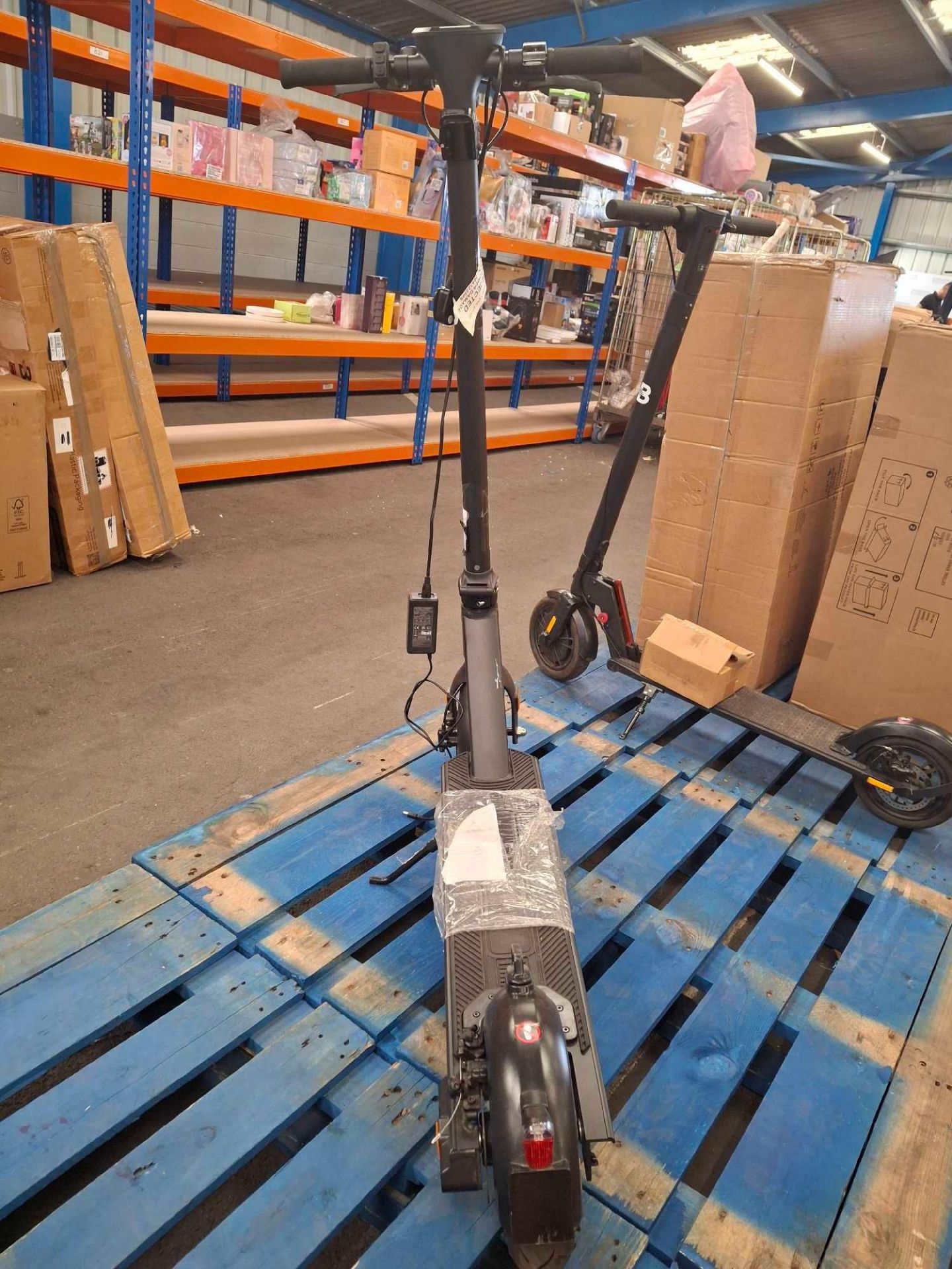 Busbi Hornet E Scooter
