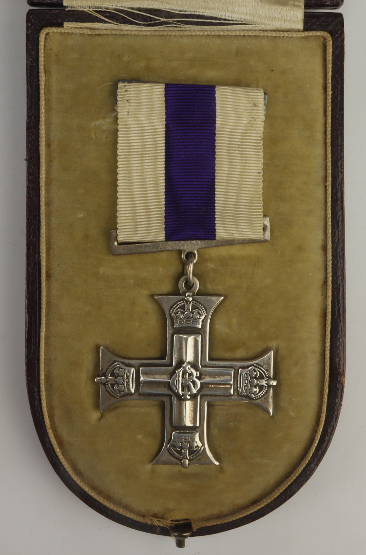 Military Cross, an old unnamed silver hallmarked copy, housed in an ...