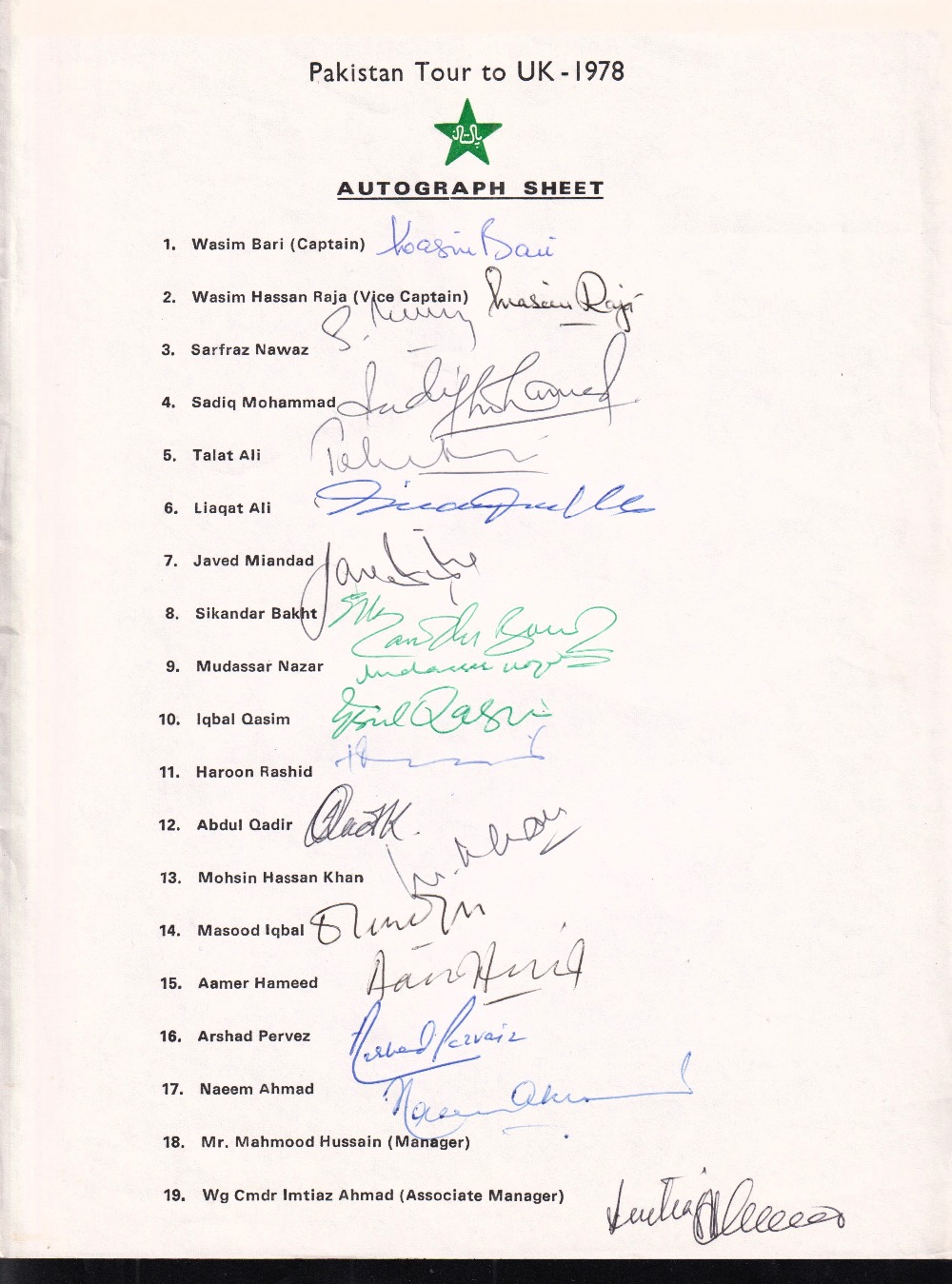 Cricket, Pakistan, two official autograph sheets for the Pakistan ...