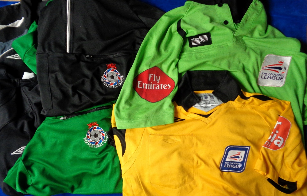 Professional Game Match Officials worn kit, 10 Official Premier League ...