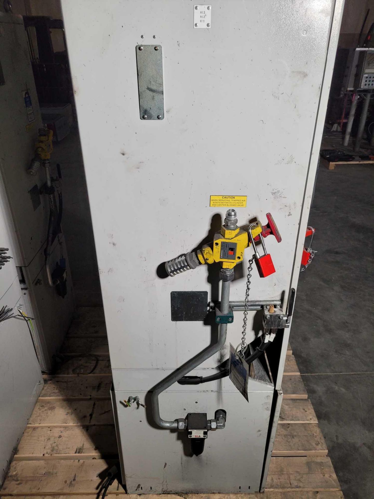 SCA 90903.545112 / Sealant & Adhesive Dispensing Systems / Lot Weight ...