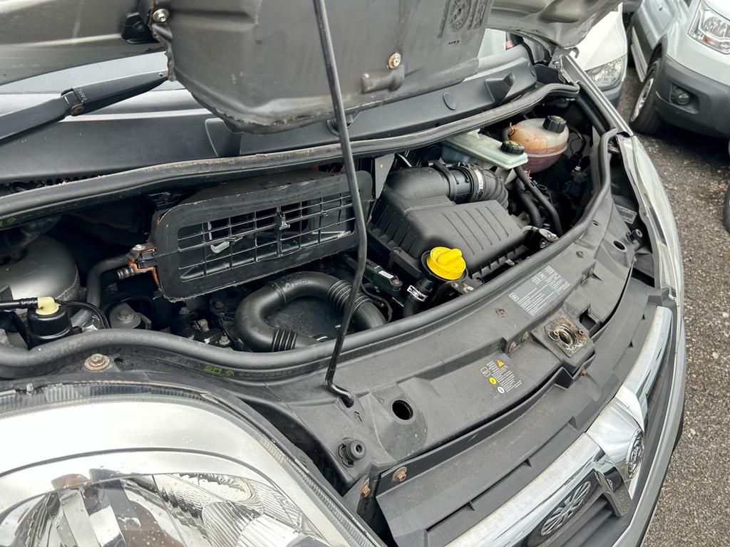 ABC - 2008 VAUXHALL VIVARO COMBI LWB SILVER VAN DERIVED CAR *NO VAT ...