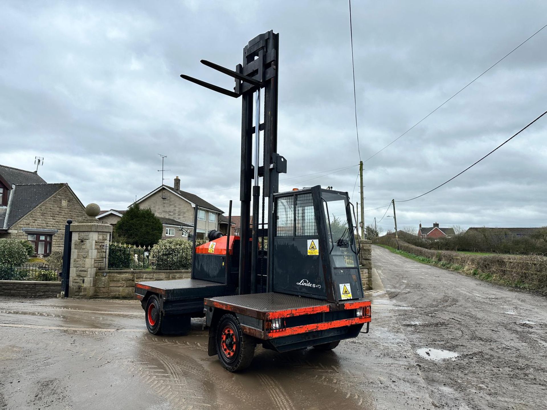 Ds - 2010 Linde S40 4 Ton Diesel Side Loader *PLUS VAT* Runs Drives And ...