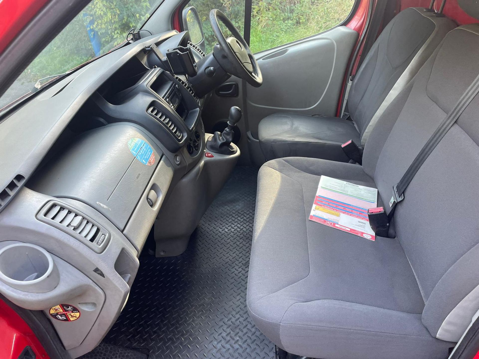 K - 2013 VAUXHALL VIVARO 2900 ECOFLEX CDTI LWB RED PANEL VAN *NO VAT ...