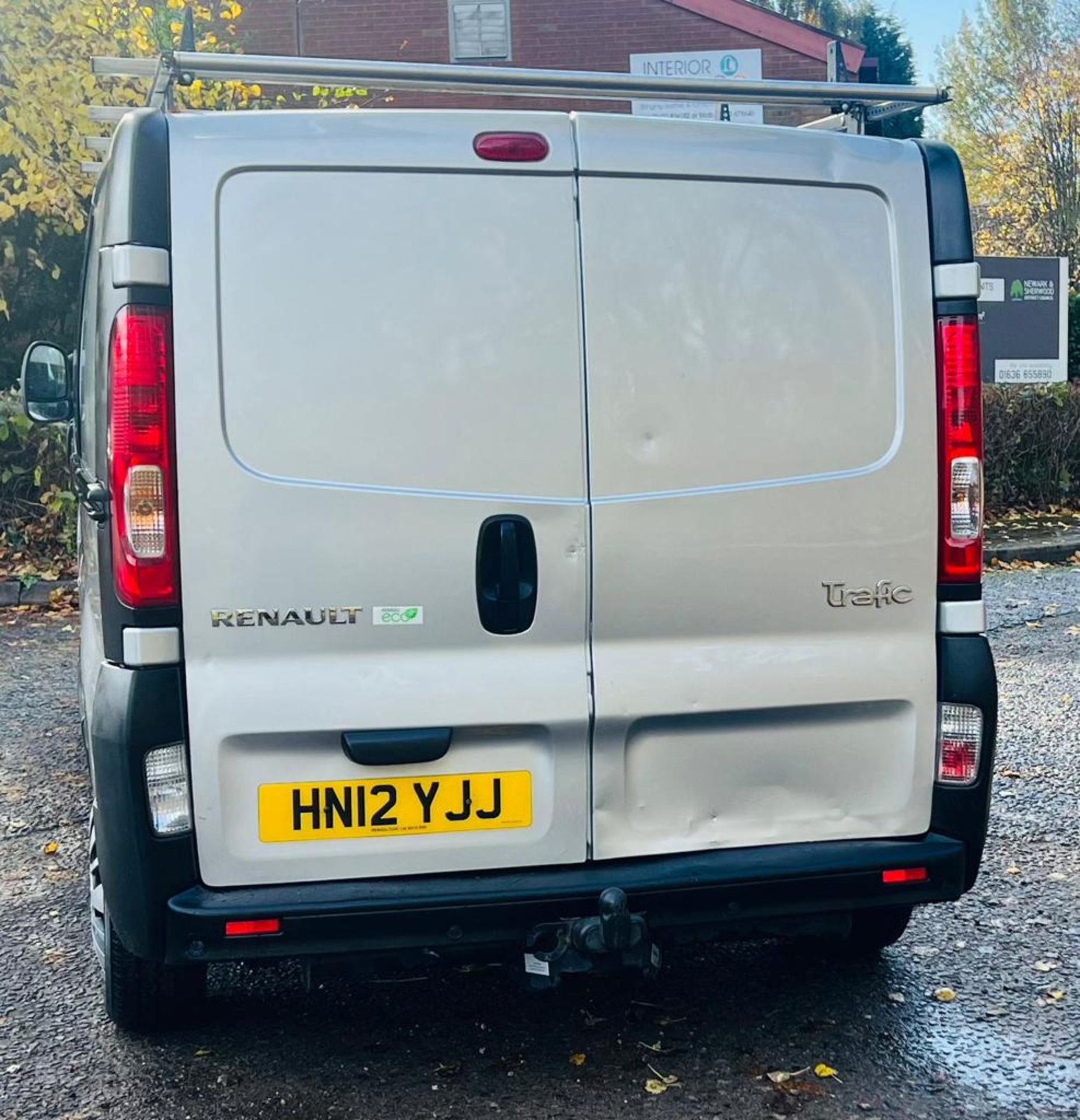 ABC - 2012 RENAULT TRAFIC LL29 DCI SILVER PANEL VAN *NO VAT* DATE OF ...