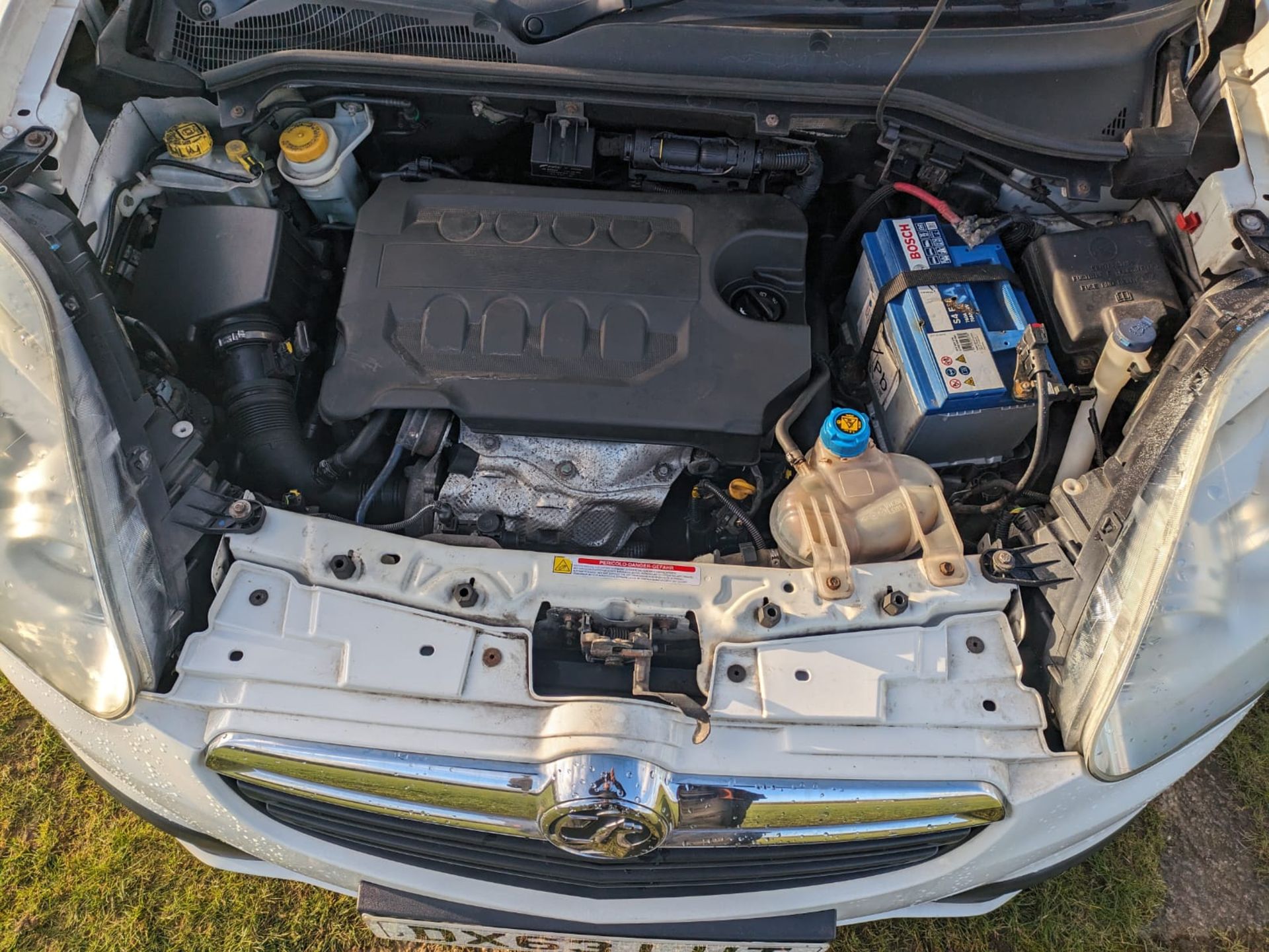 D76 - 2013 VAUXHALL COMBO 2000 L1H1 CDTI S/S SPORT WHITE PANEL VAN *NO ...