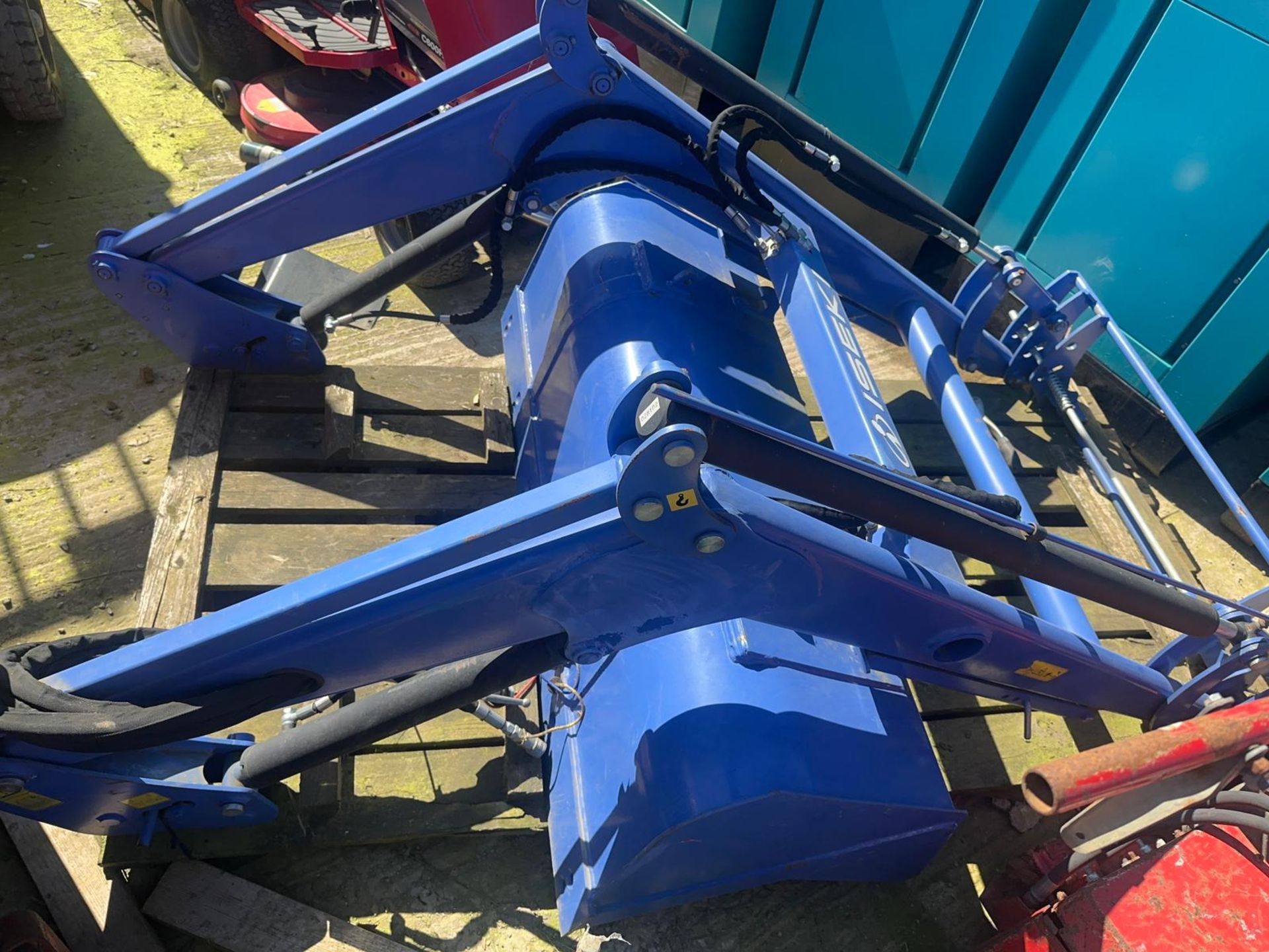 Ds - Unused Iseki Tractor Loader With Bucket *PLUS VAT* Hydraulic ...