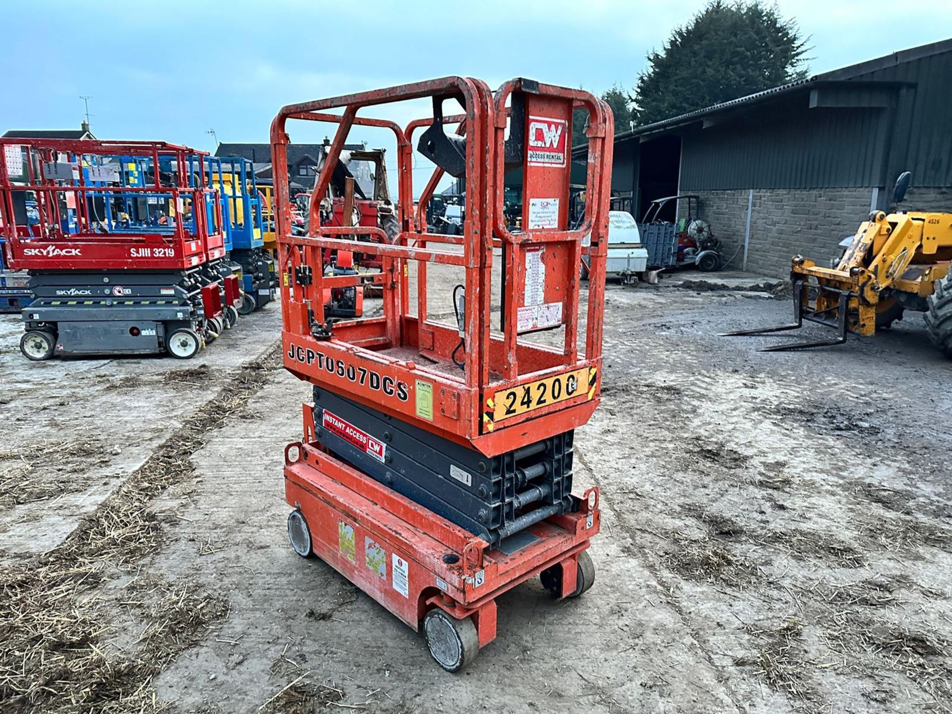 Ds - 2018 Dingli JCPT0607DCS Electric Scissor Lift *PLUS VAT* Drives ...