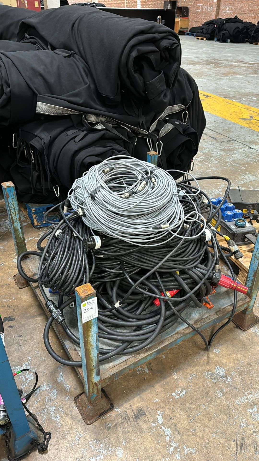 Quantity of Industrial Electrical Cable Location - Rigging Store Lift ...